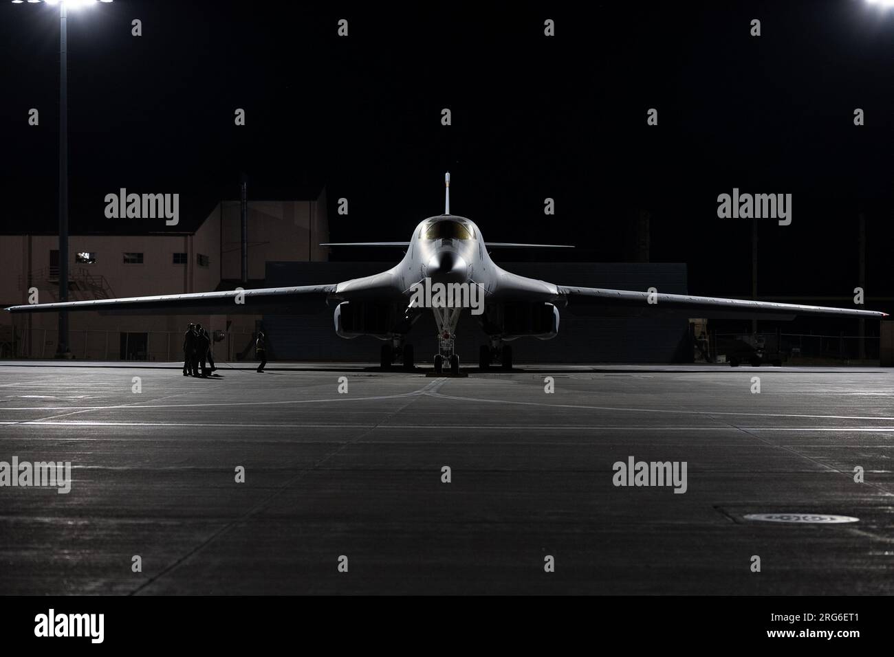 B-1B Lancer prepares to take flight at Ellsworth Air Force Base, S.D ...