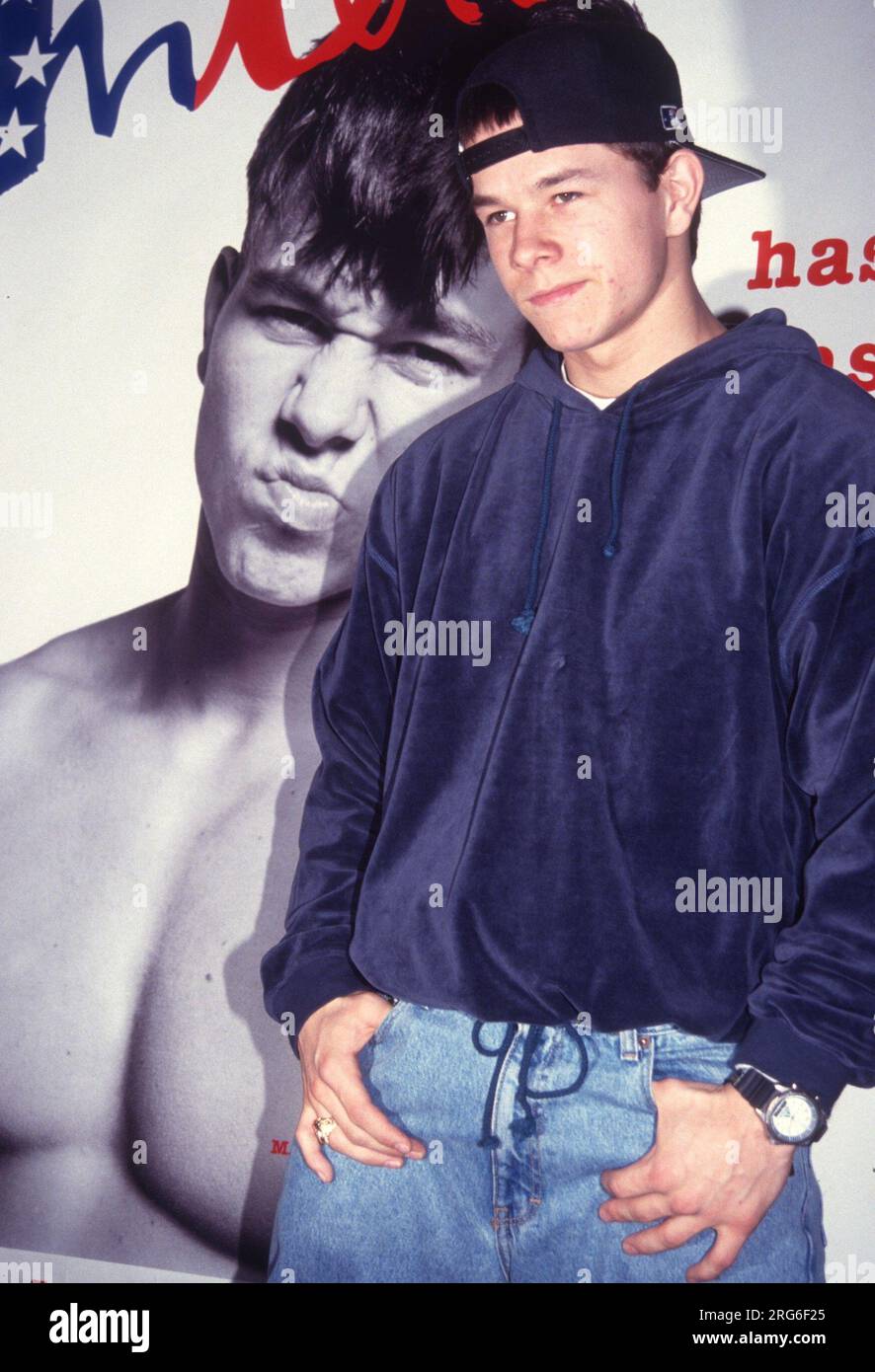 1990 Mark Wahlberg John Barrett/PHOTOlink.net Stock Photo - Alamy