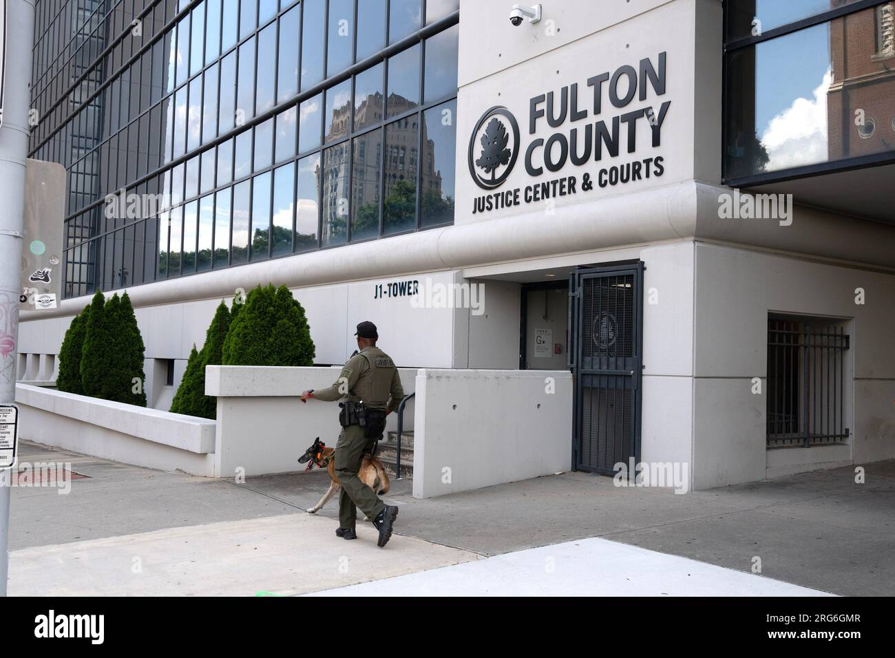 Atlanta, Georgia, USA. 7th Aug, 2023. Large police presence and ...