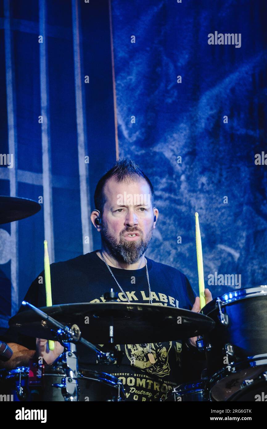 Megawatt band hi-res stock photography and images - Alamy