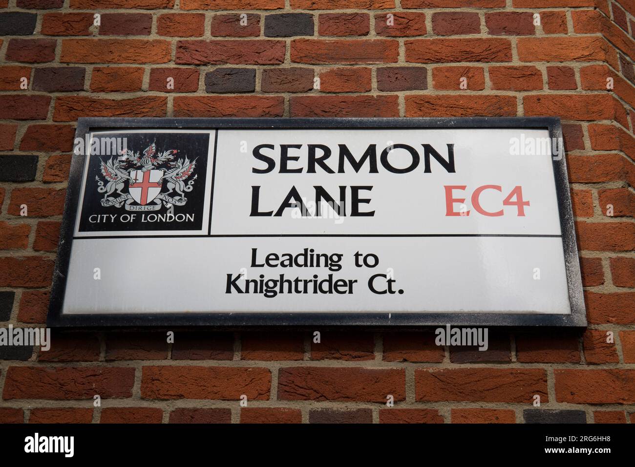 Sermon Lane London EC4 Stock Photo - Alamy
