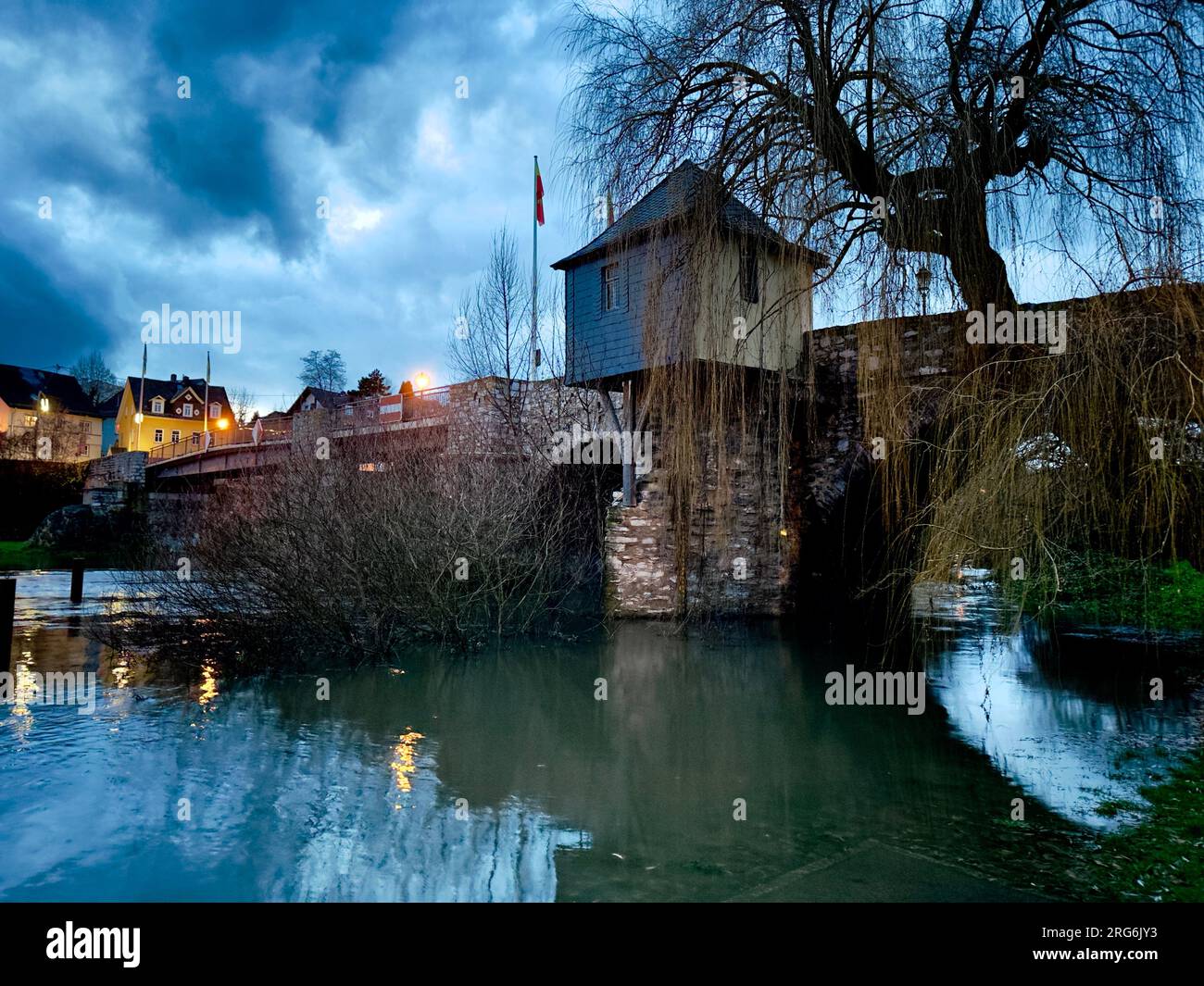 Cool bridge hi-res stock photography and images - Alamy