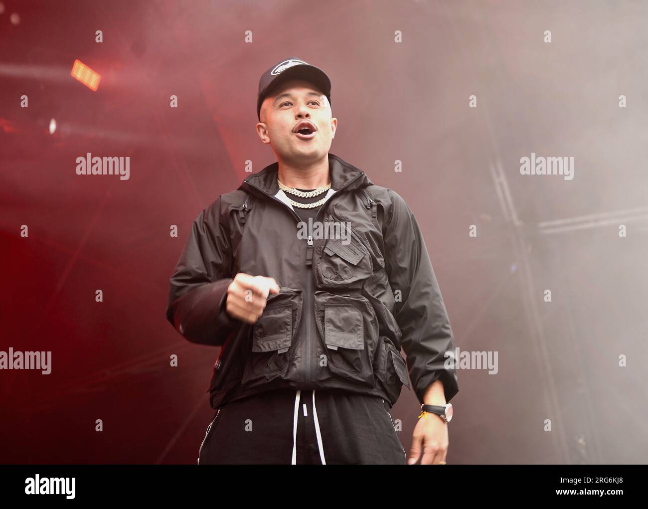 Jax jones on stage hi-res stock photography and images - Alamy