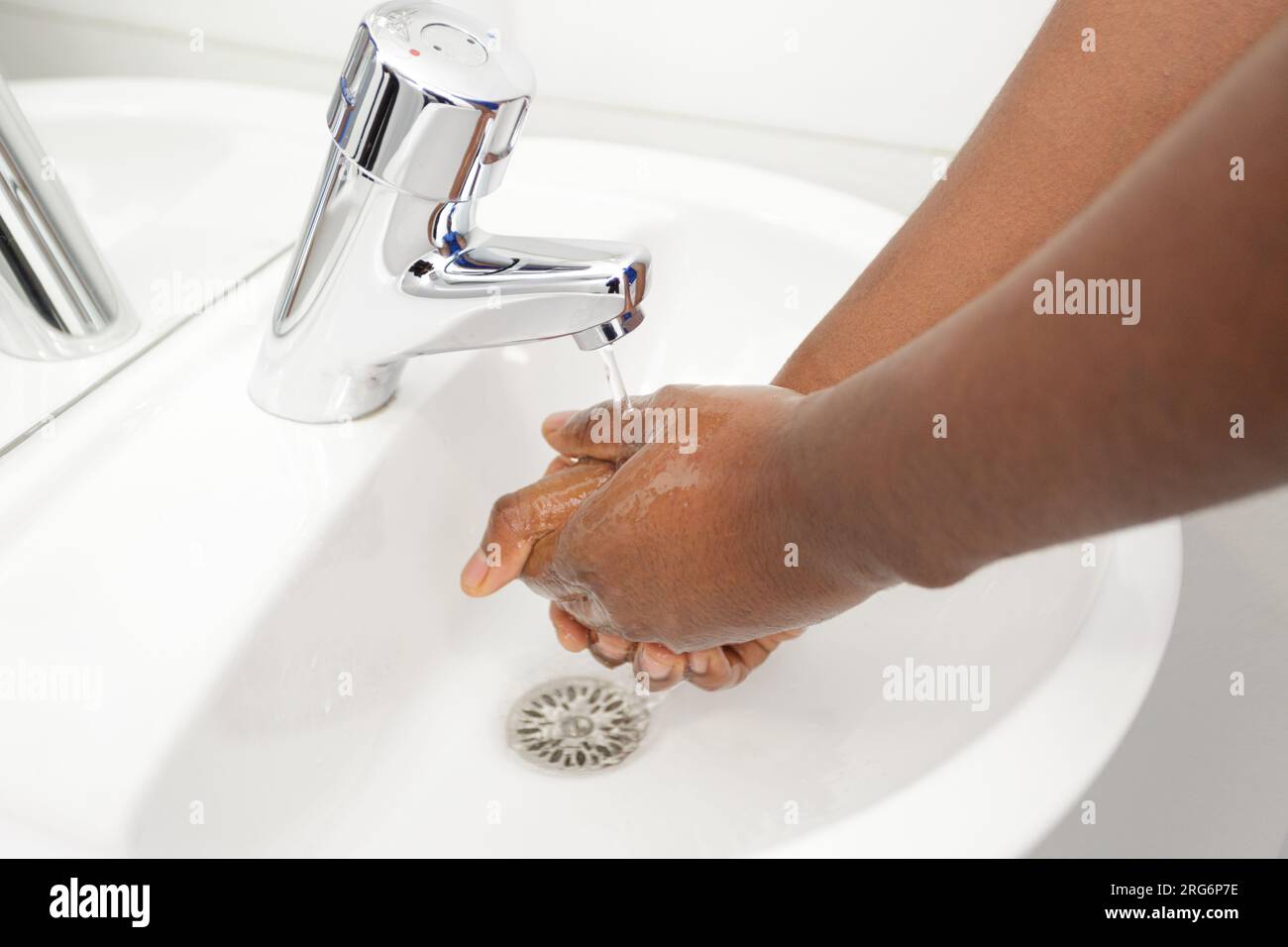 concet of hands being washed in the kitchen Stock Photo - Alamy