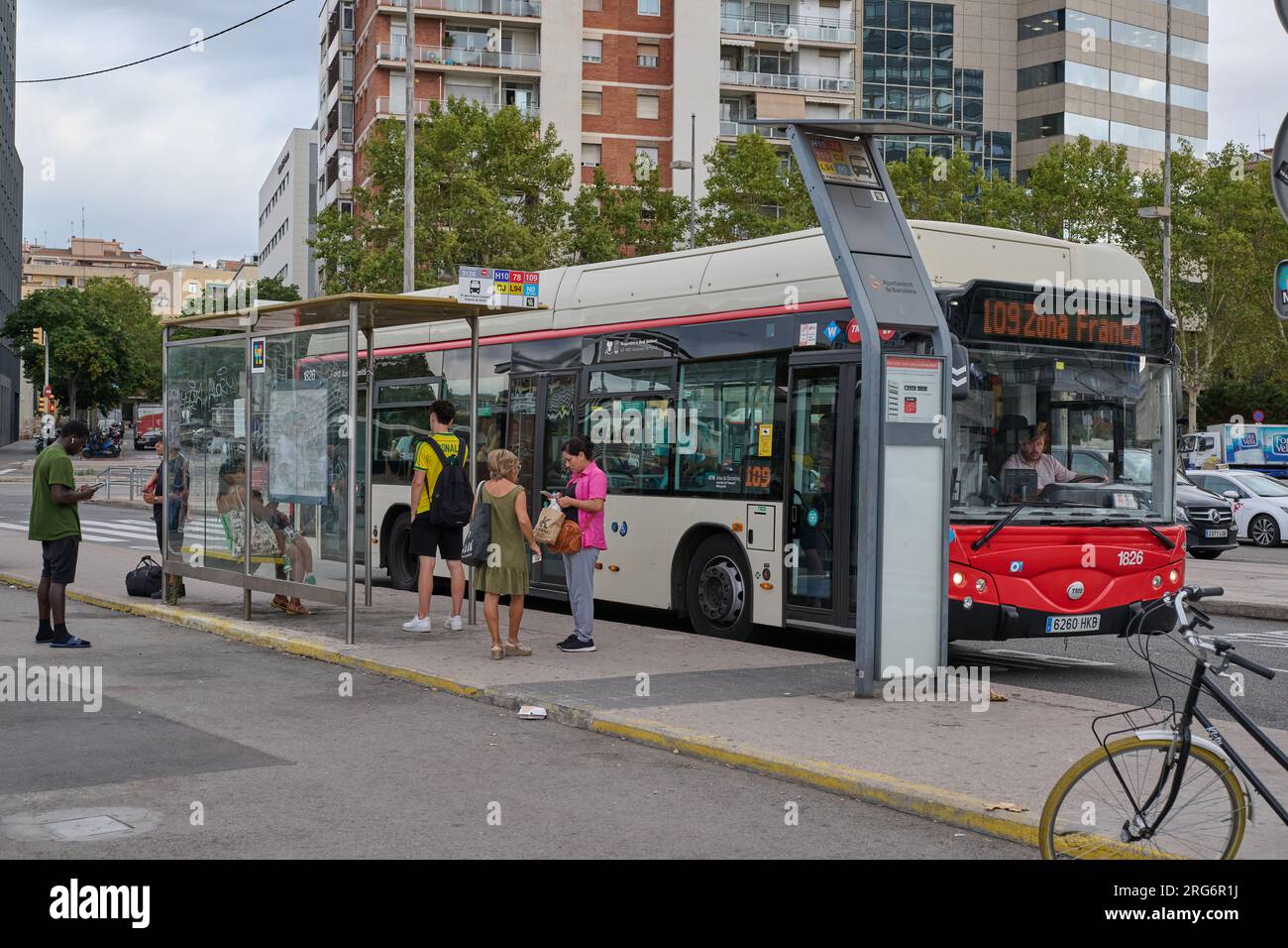 Bus stop map hi-res stock photography and images - Alamy