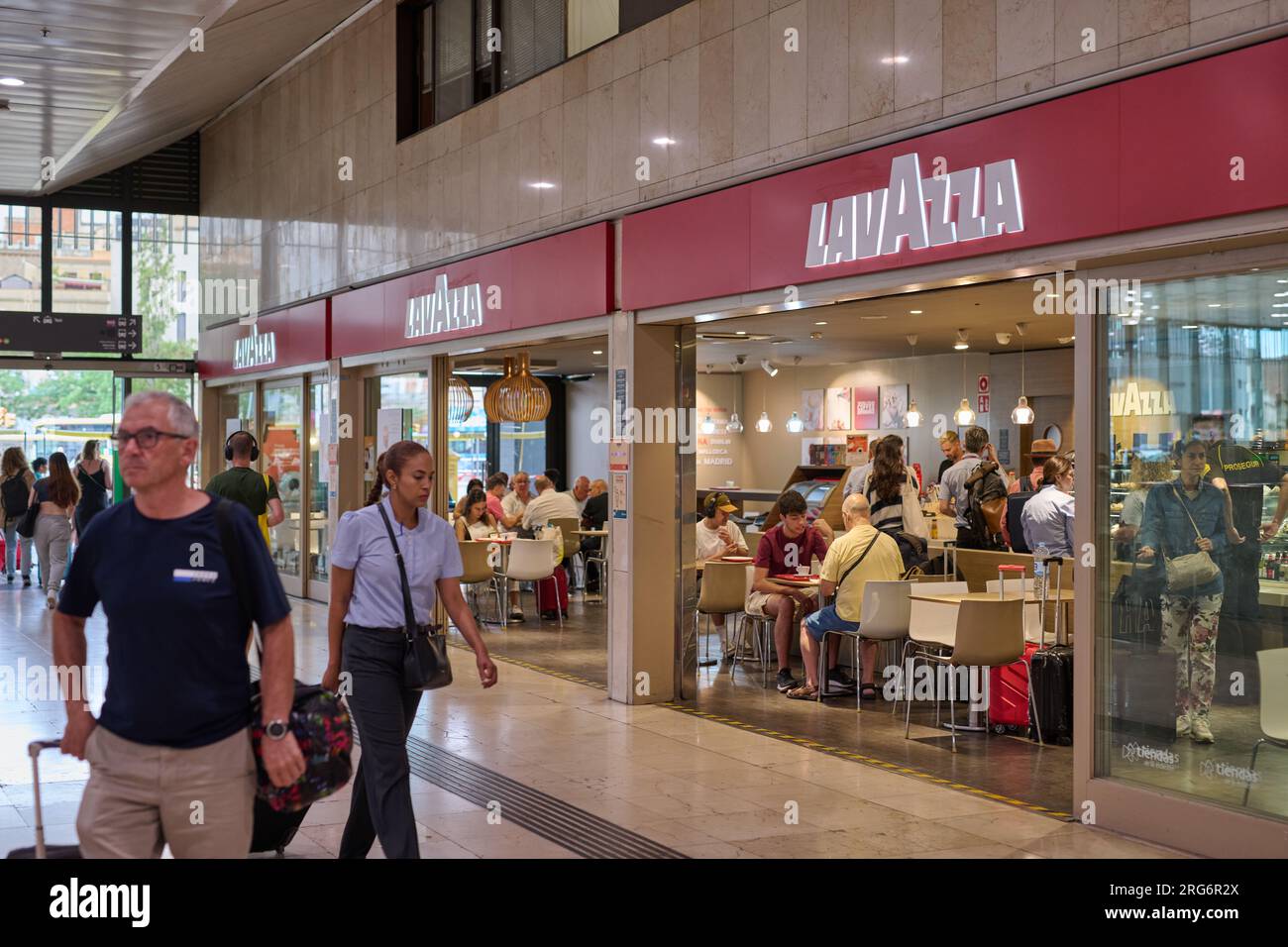 Ave renfe cafe hi-res stock photography and images - Alamy