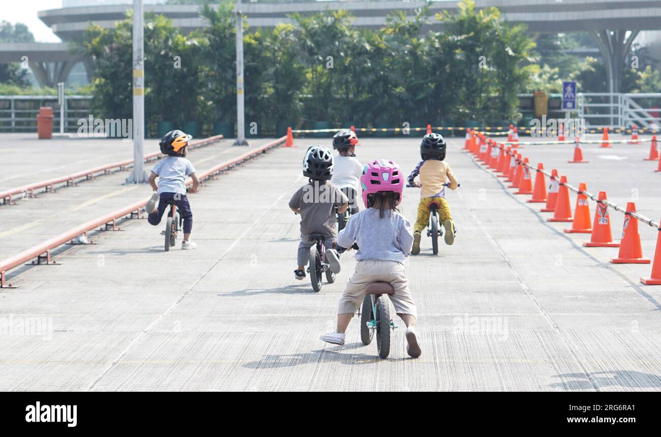 Boy run cycle hi-res stock photography and images - Alamy