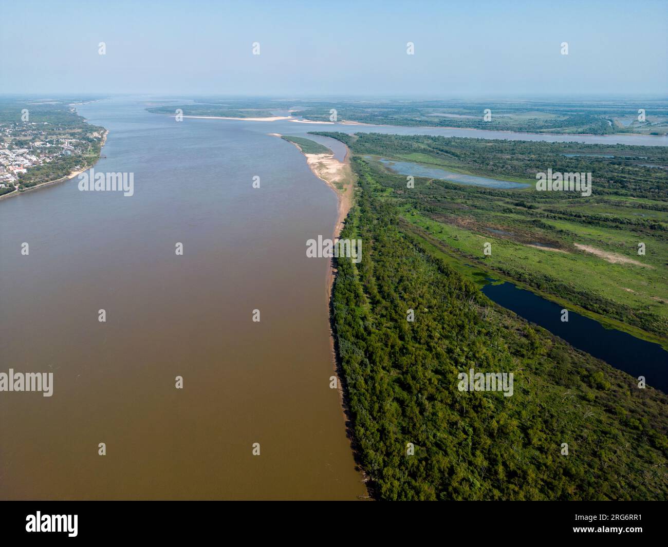 Huge river shot hi-res stock photography and images - Alamy