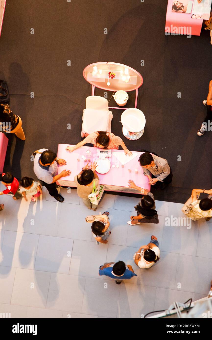 BANGKOK, THAILAND - May 8: Shopping Mall Central World, Hostesses from ...