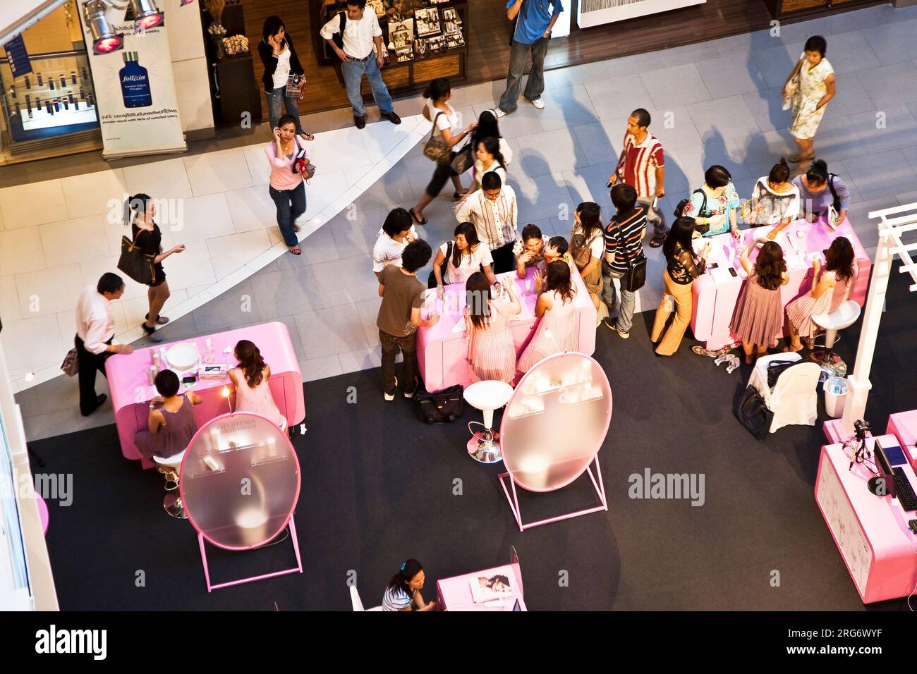BANGKOK, THAILAND - May 8: Shopping Mall Central World, Hostesses from ...