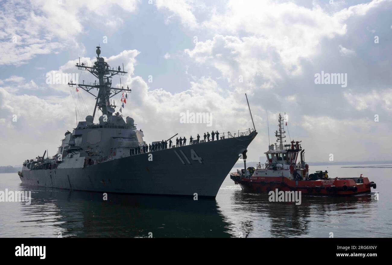 230804-N-JC800-2047 SINGAPORE (Aug. 4 , 2023) The Arleigh Burke-class ...
