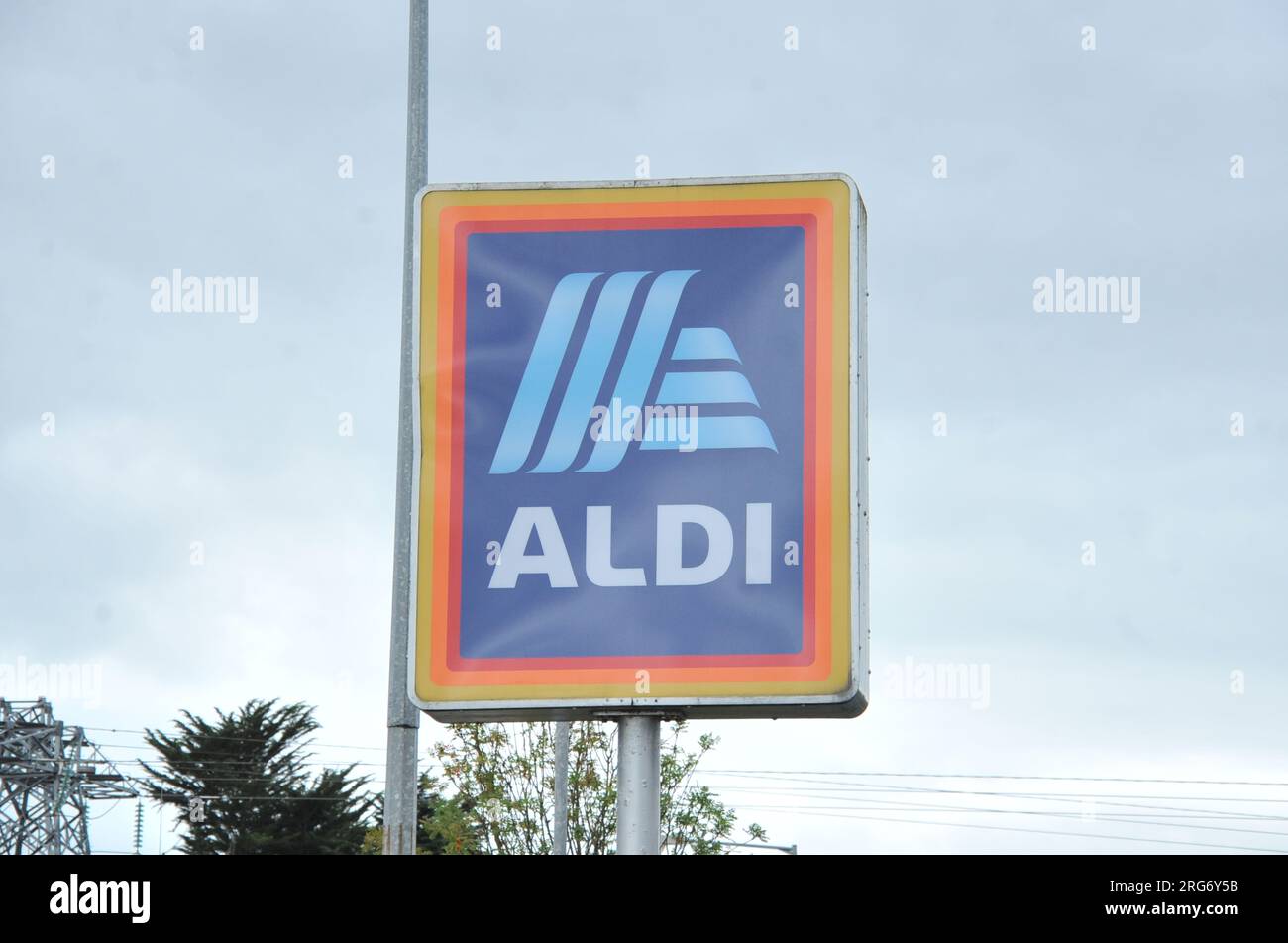 Aldi Supermarket. Copyspace Stock Photo - Alamy