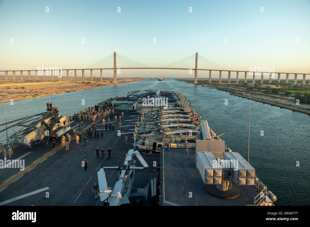 230806-N-AB188-1137 SUEZ CANAL (Aug. 6, 2023) Amphibious assault ship ...