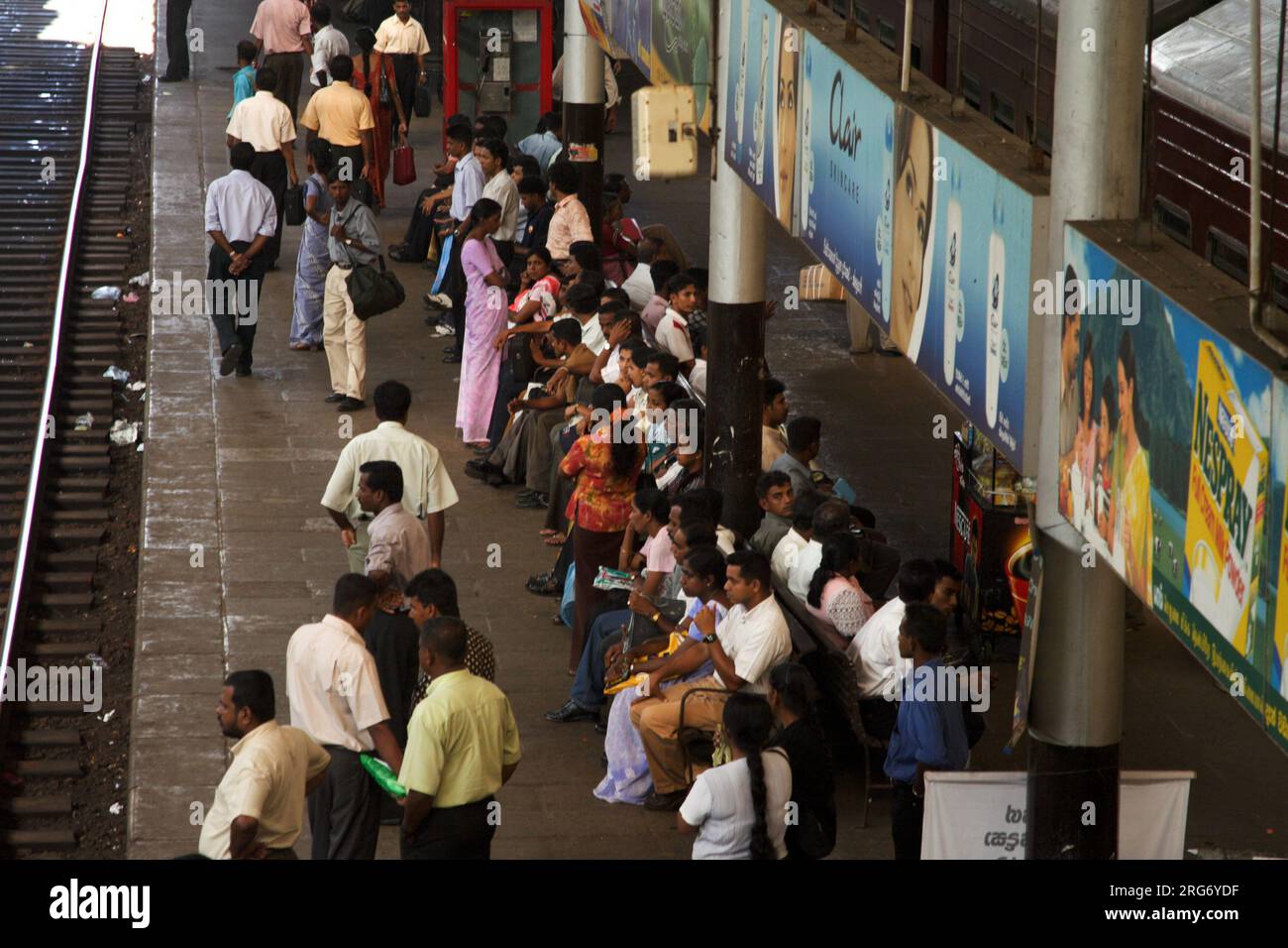 COLOMBO, SRI LANKA - AUG 16: arriving by trainin the scenic old british ...
