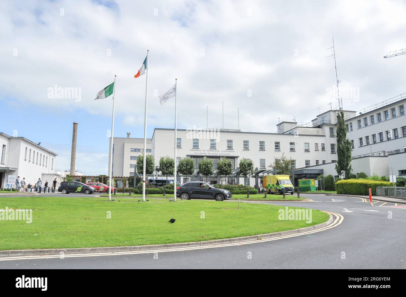 University of limerick hi-res stock photography and images - Alamy