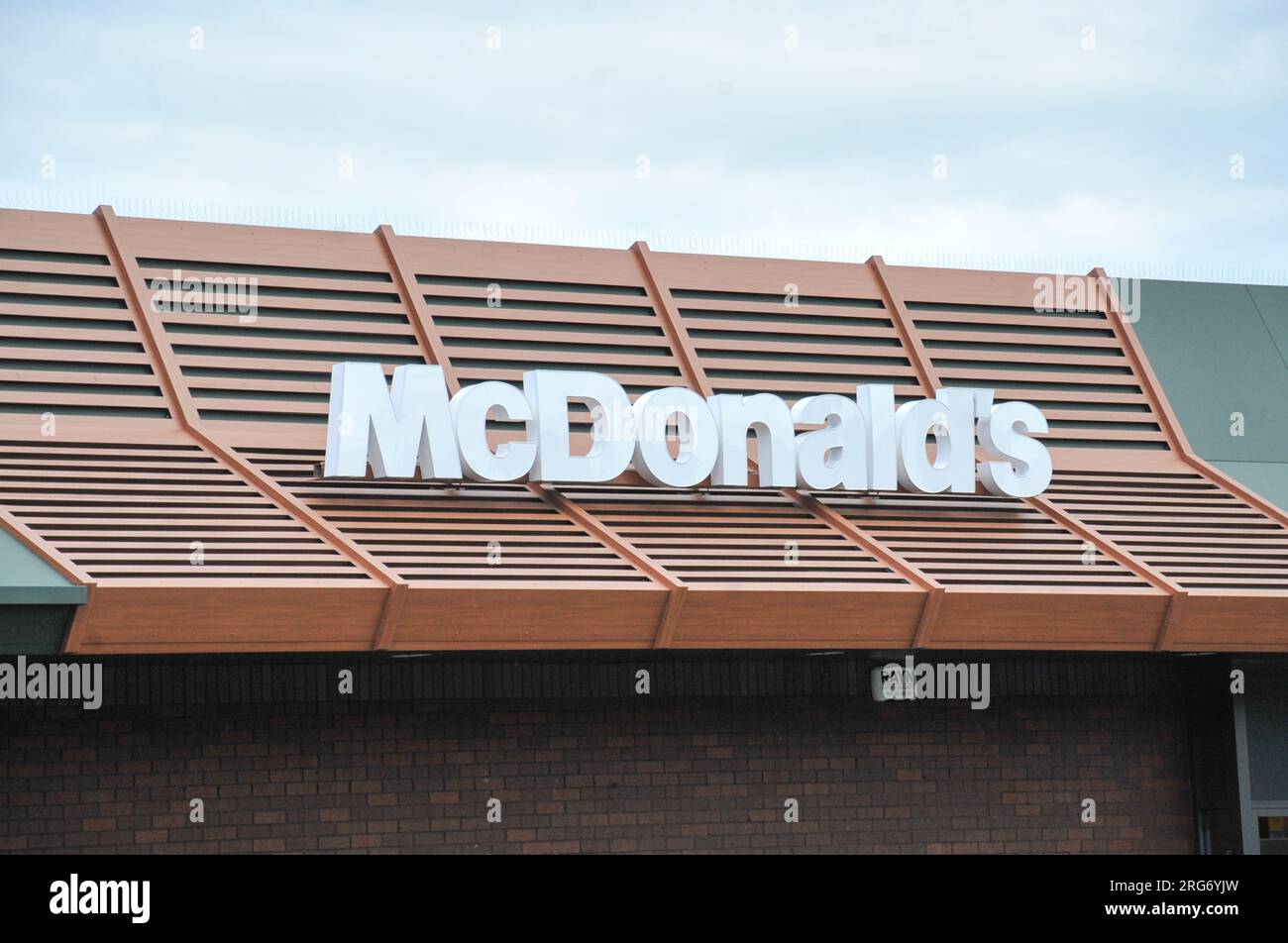 Mcdonalds ireland hi-res stock photography and images - Alamy