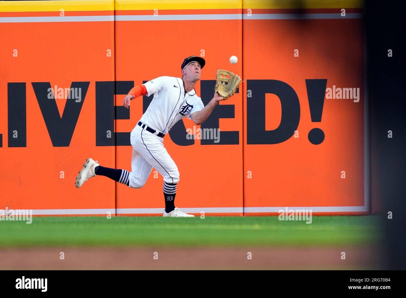 Detroit Tigers right fielder Kerry Carpenter catches the fly out hit by ...