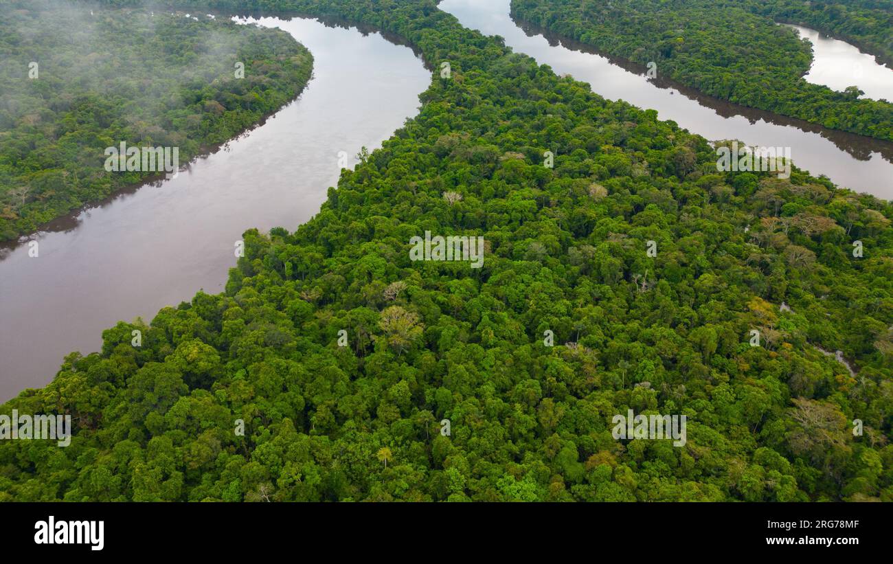 Rios de peru hi-res stock photography and images - Alamy