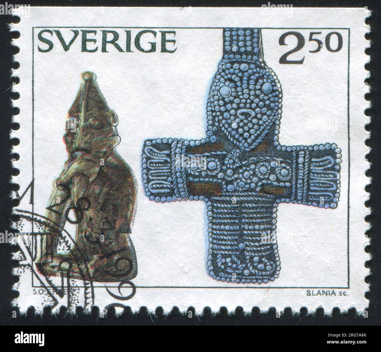 Ancient viking bronze cross hi-res stock photography and images - Alamy