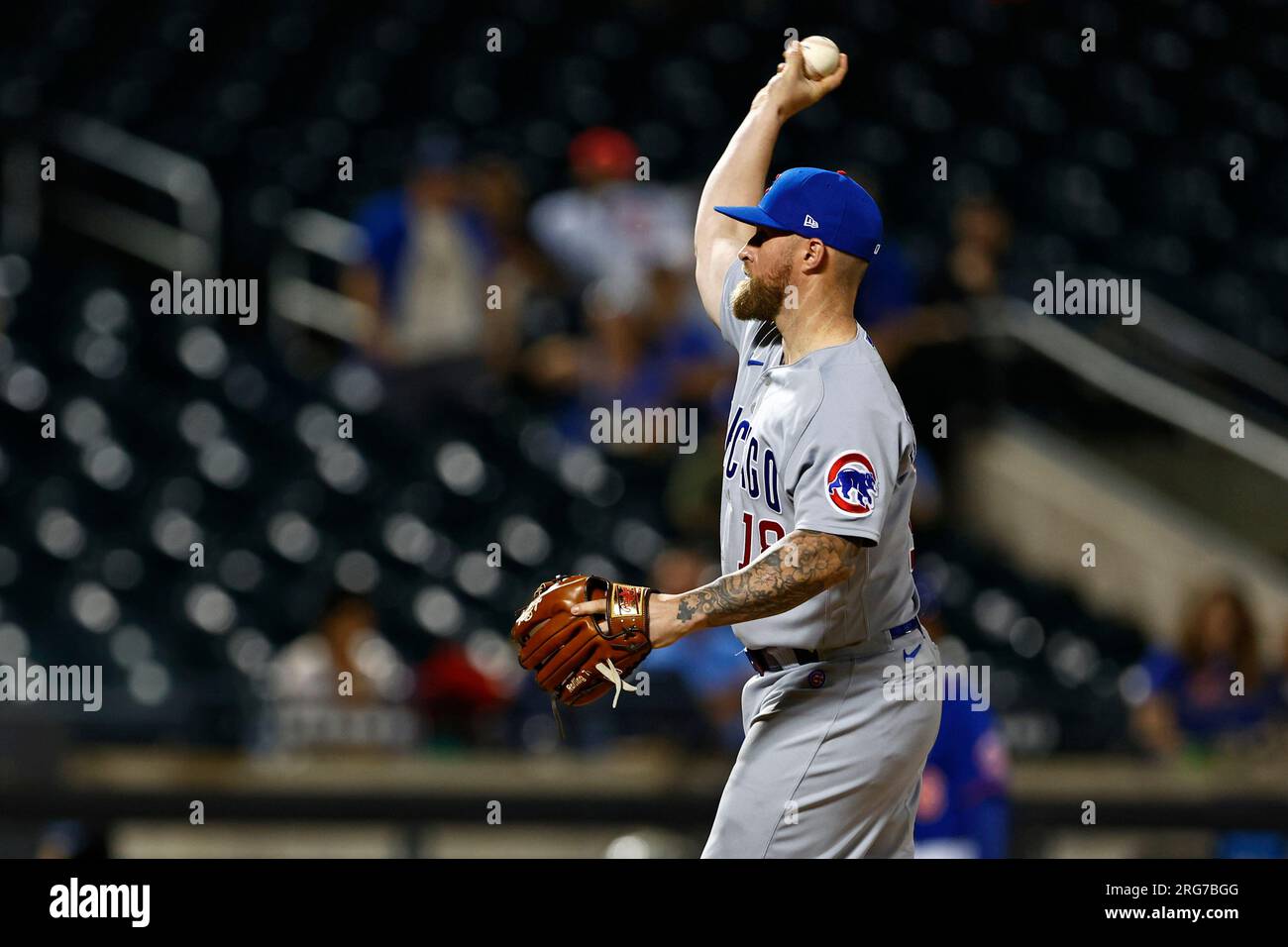 Chicago Cubs catcher Tucker Barnhart (18) pitches against the New York ...