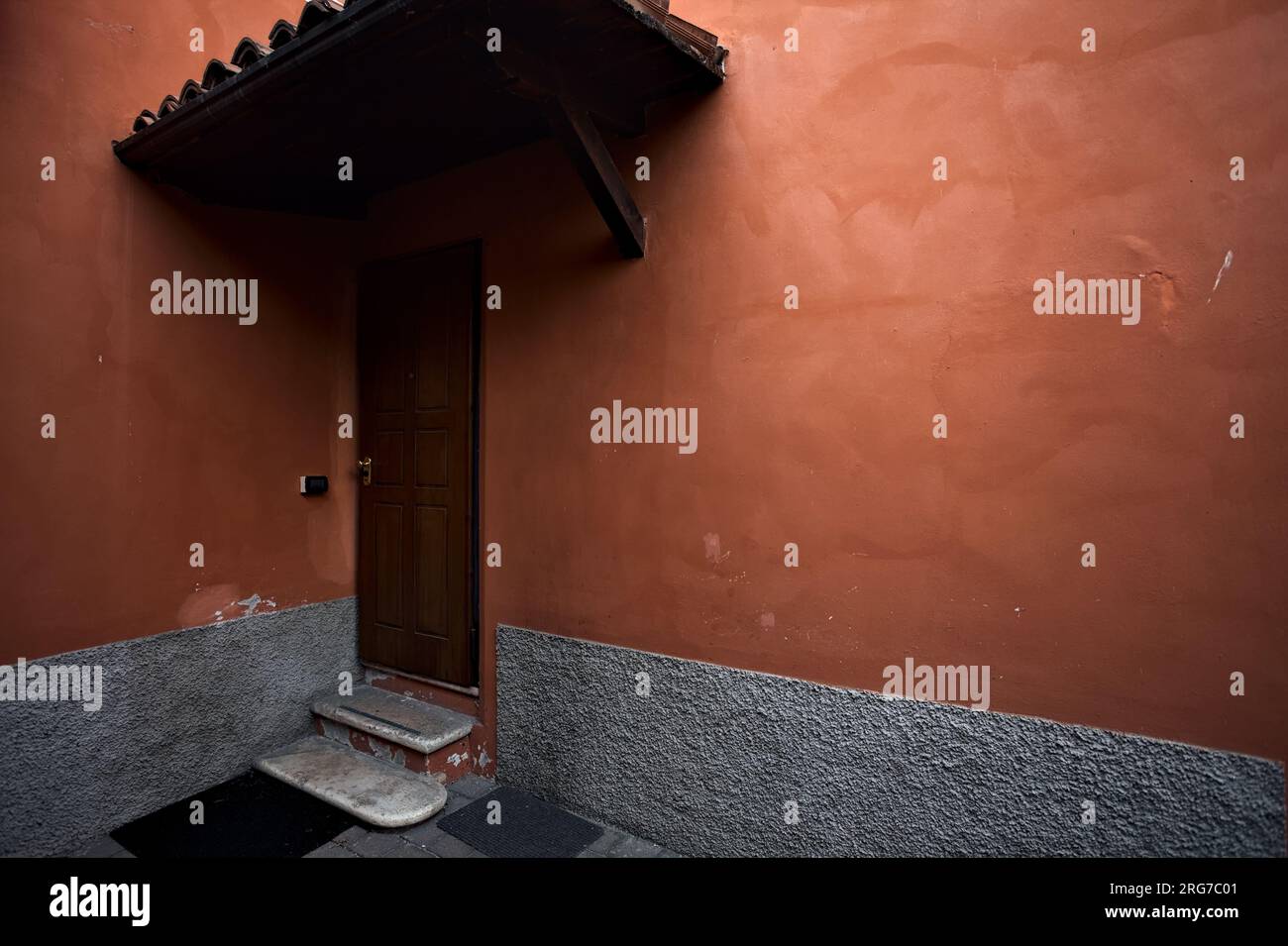 Door and canopy in an inner yard of a building Stock Photo - Alamy