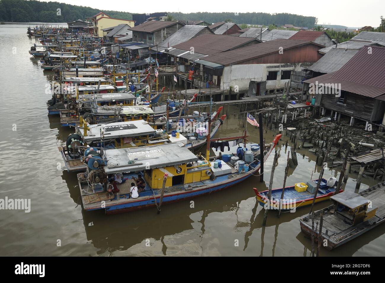 fishing village in Kuala Sepetang, Perak, Malaysia Stock Photo - Alamy