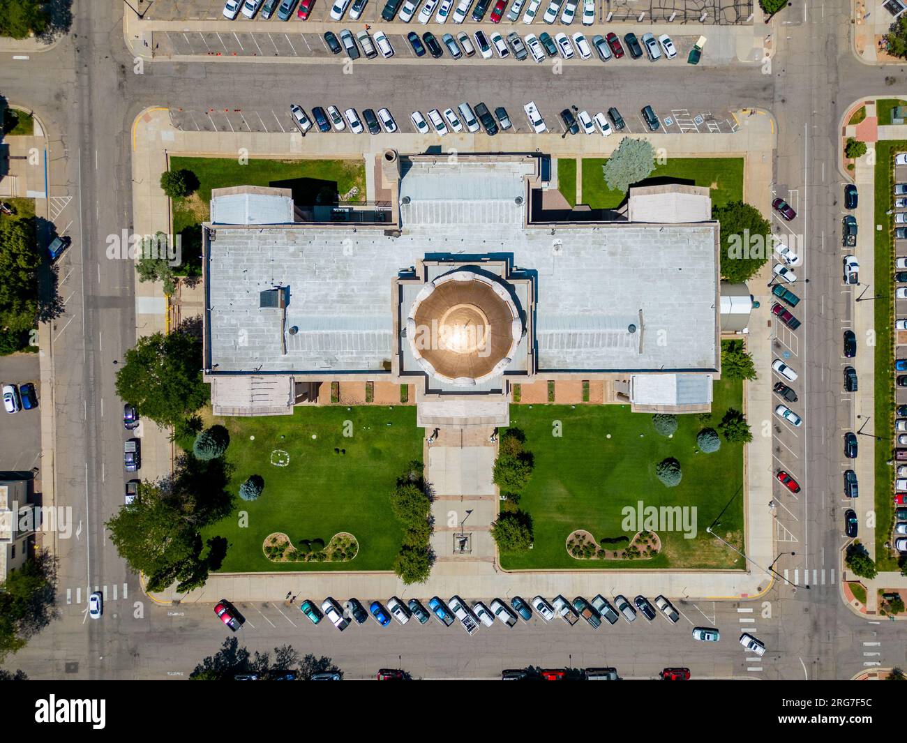 Department of motor vehicles hi-res stock photography and images - Alamy