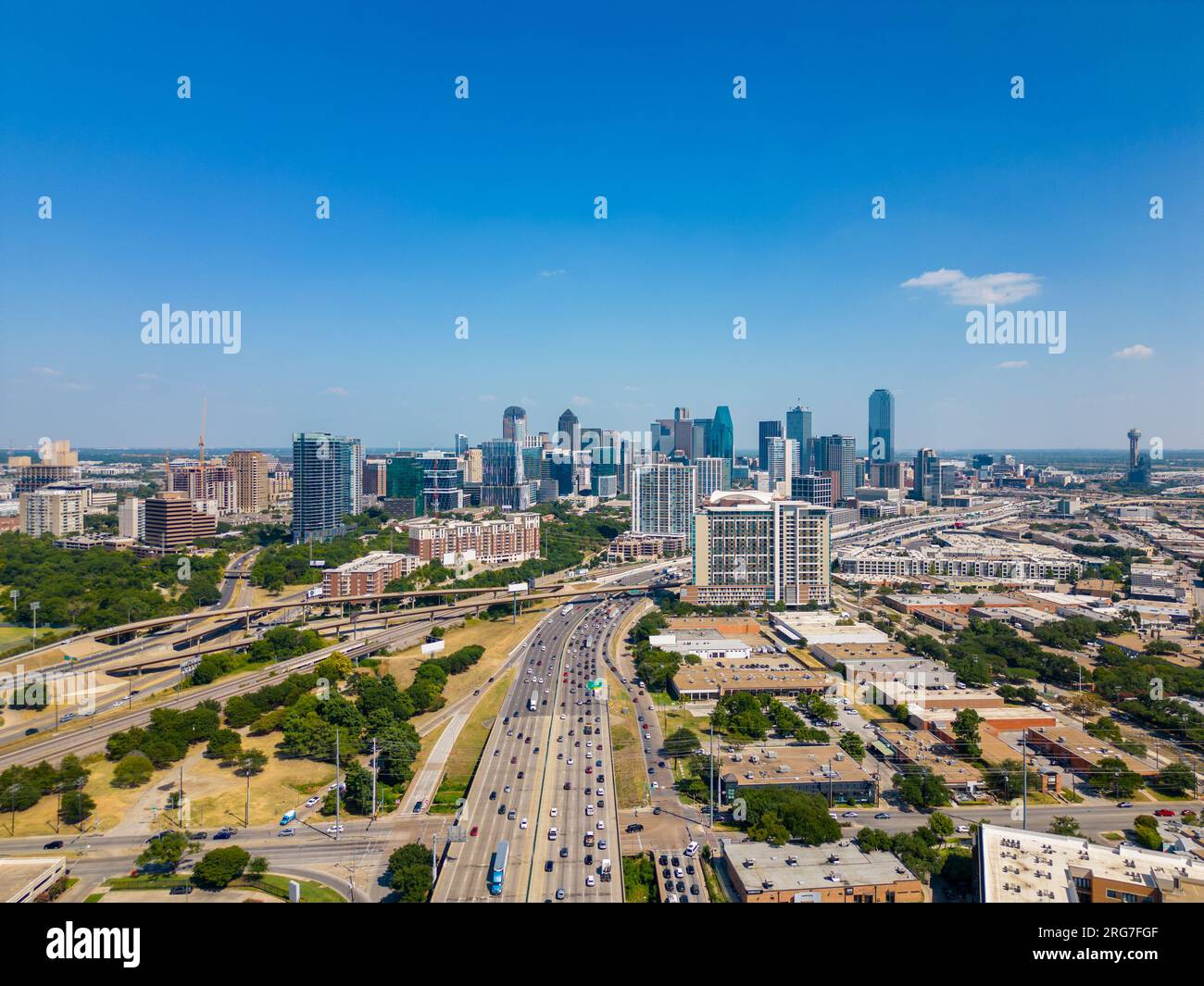 Aerial downtown highways dallas texas hi-res stock photography and ...
