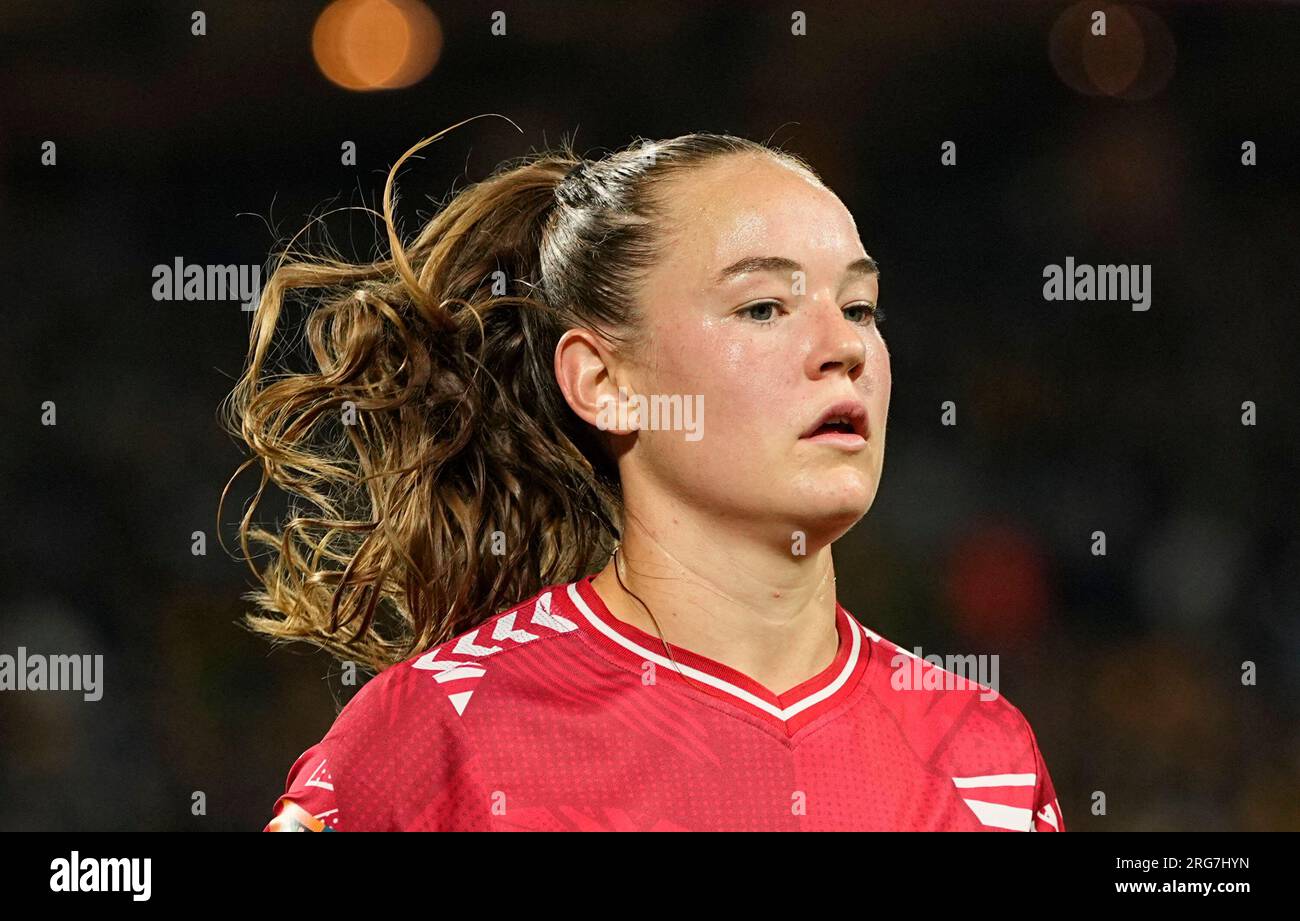 Women janni hi-res stock photography and images - Alamy