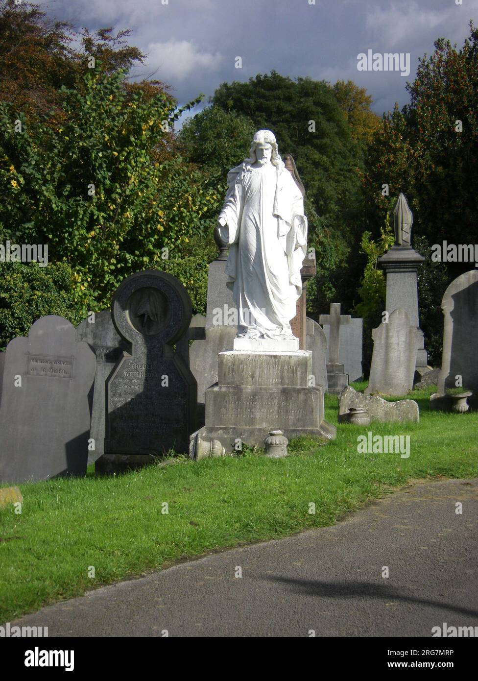 Nottingham, United Kingdom - January 1, 2007: old graves at the famous ...