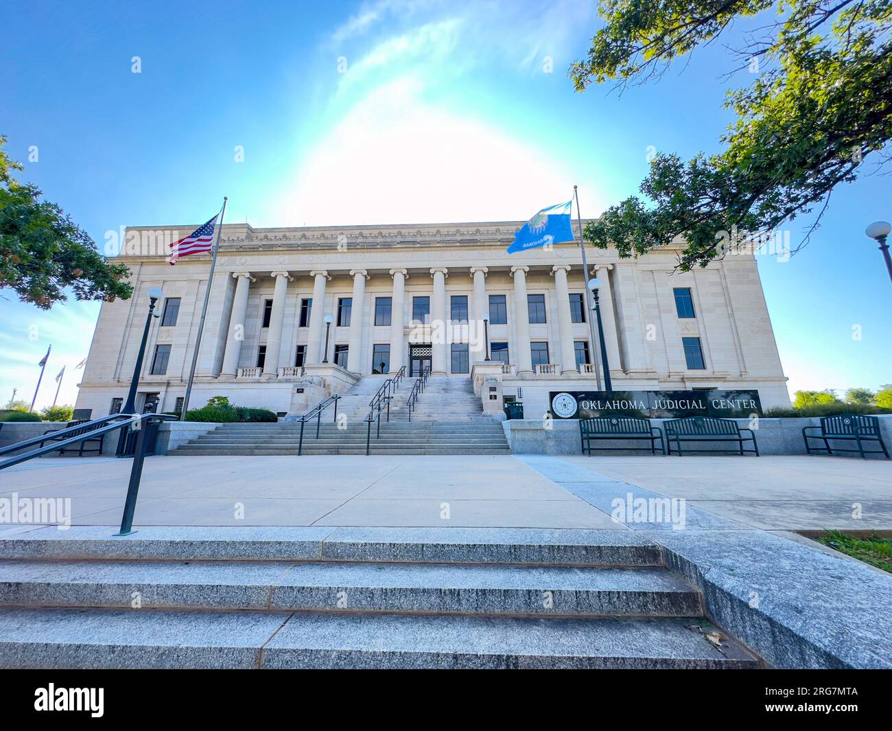 Judicial center hi-res stock photography and images - Alamy