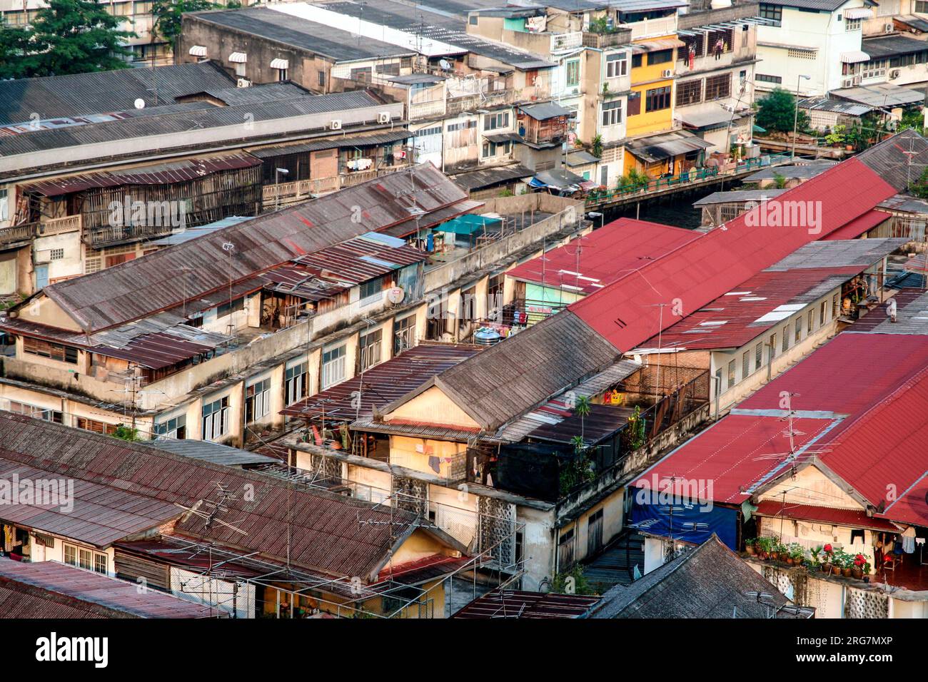 Bangkok slum aerial hi-res stock photography and images - Alamy