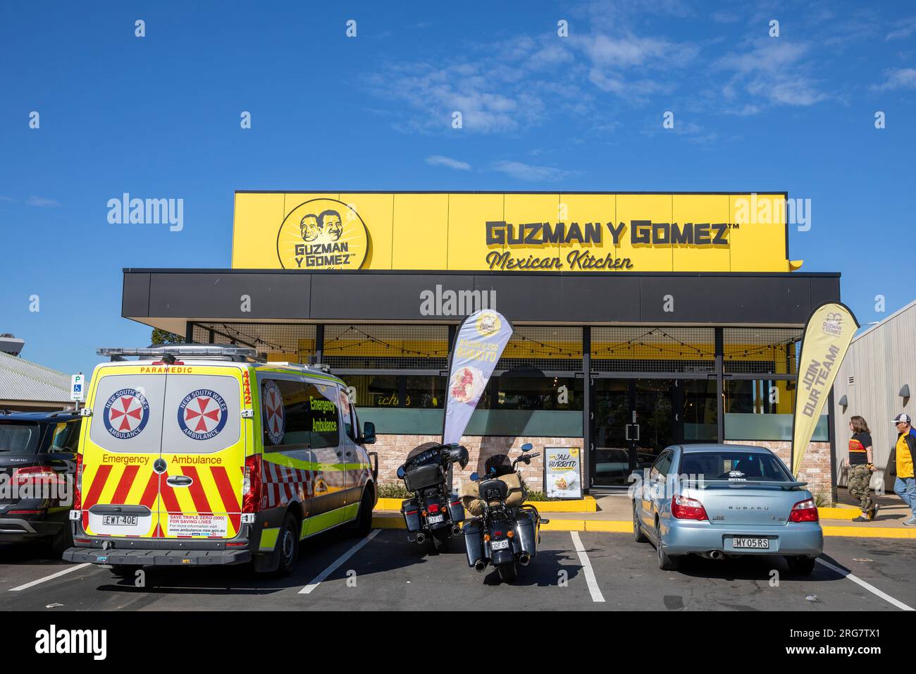 Australian road service centre, food stop and rest breaks, Mexican food ...