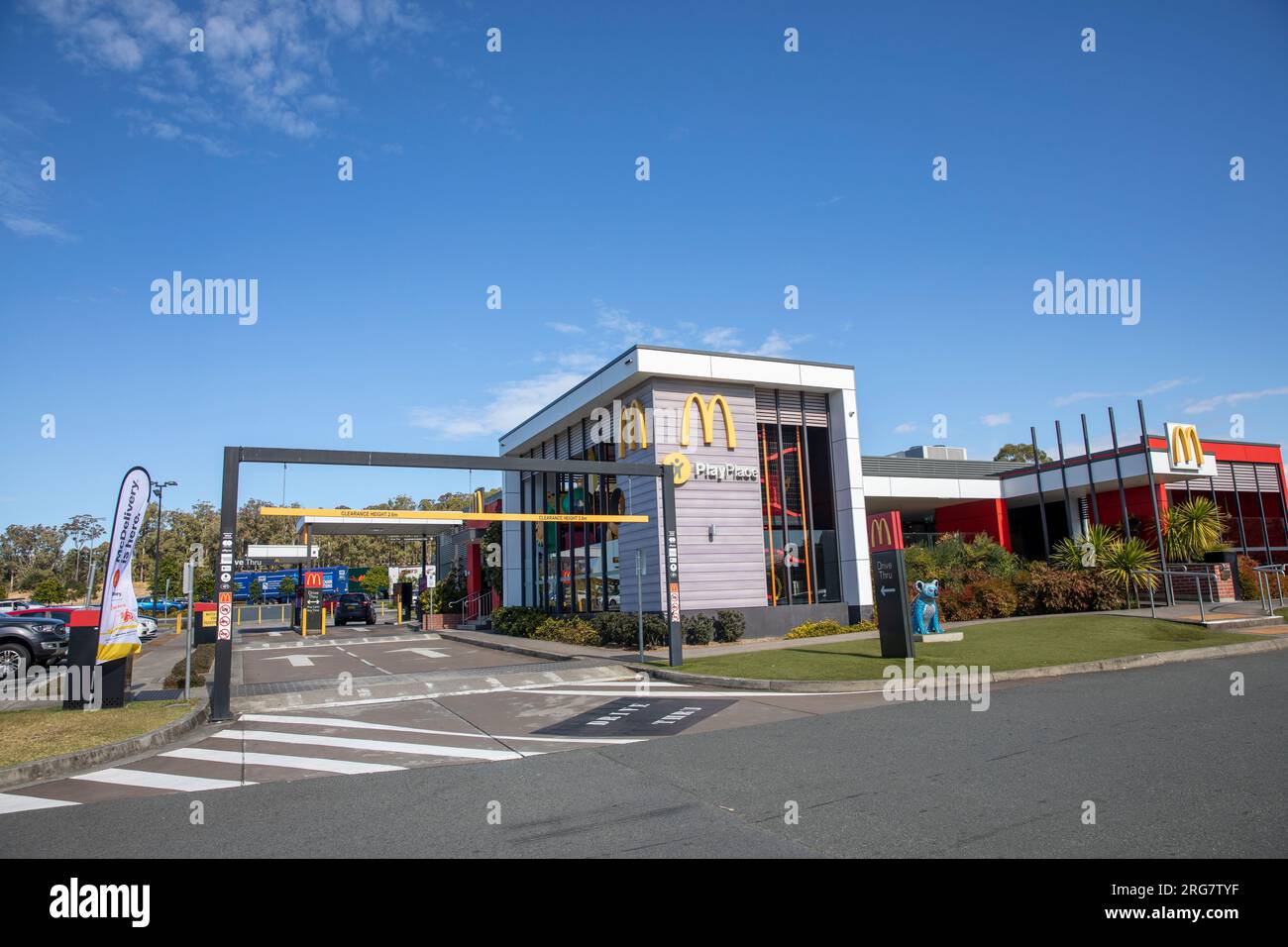 Port Macquarie service area and rest stop, McDonald's restaurant, for ...