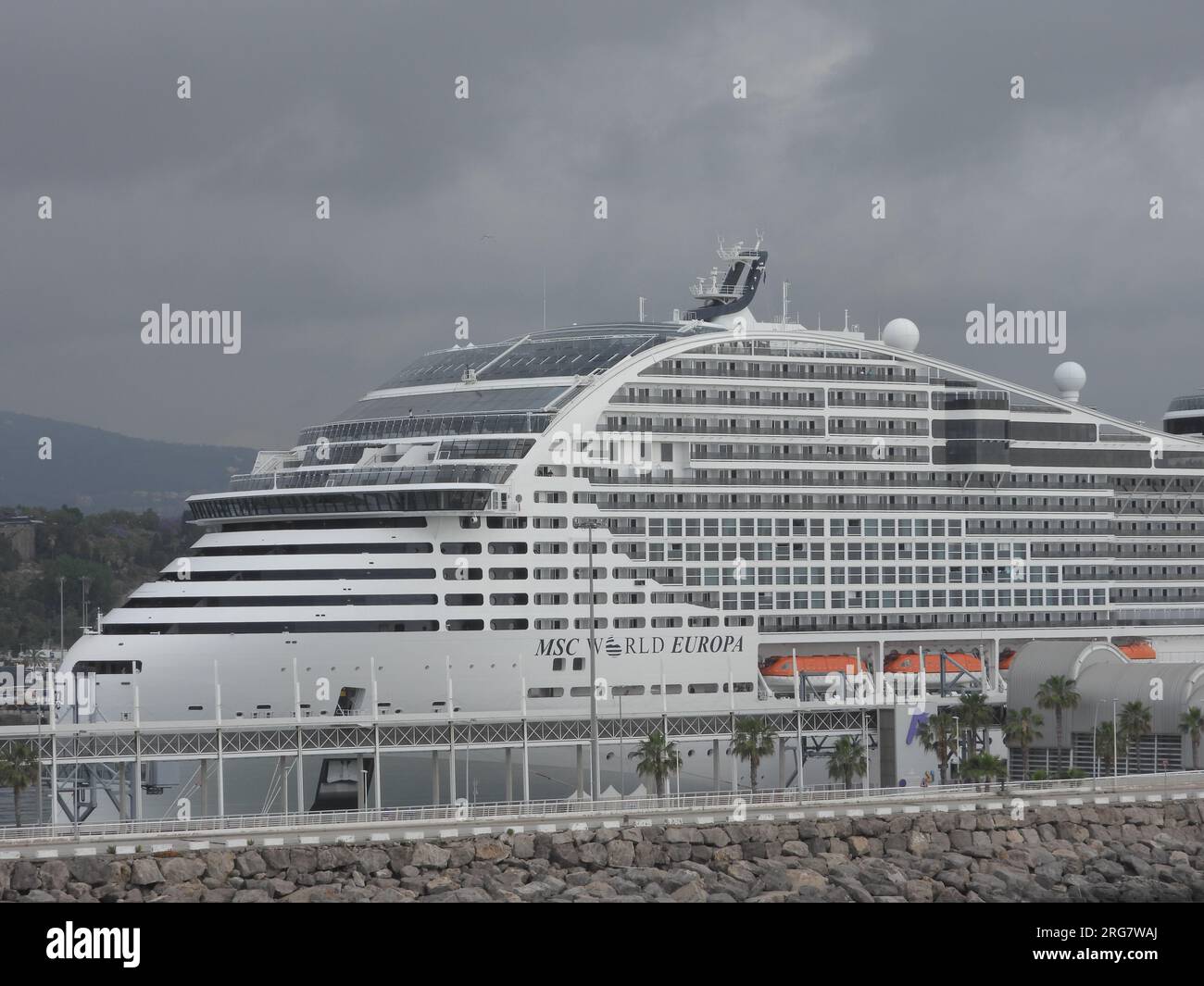 Italy: MSC Cruise Ship at Genova Harbour Stock Photo - Alamy