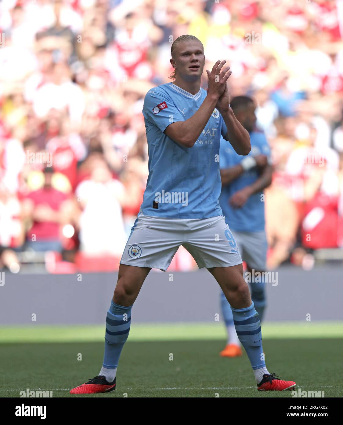 Erling haaland city arsenal hi-res stock photography and images - Alamy