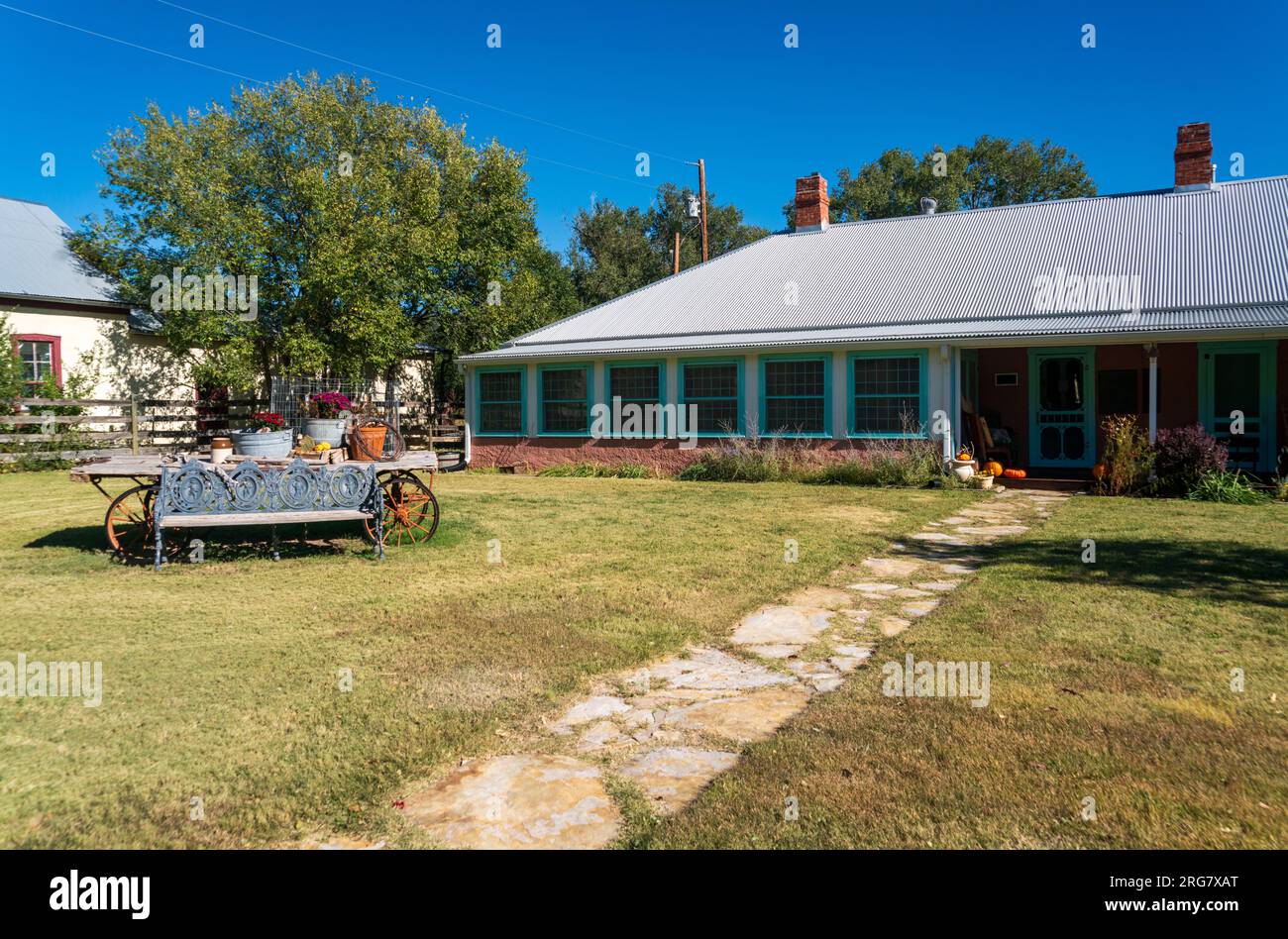 Homestead of yesteryears hi-res stock photography and images - Alamy