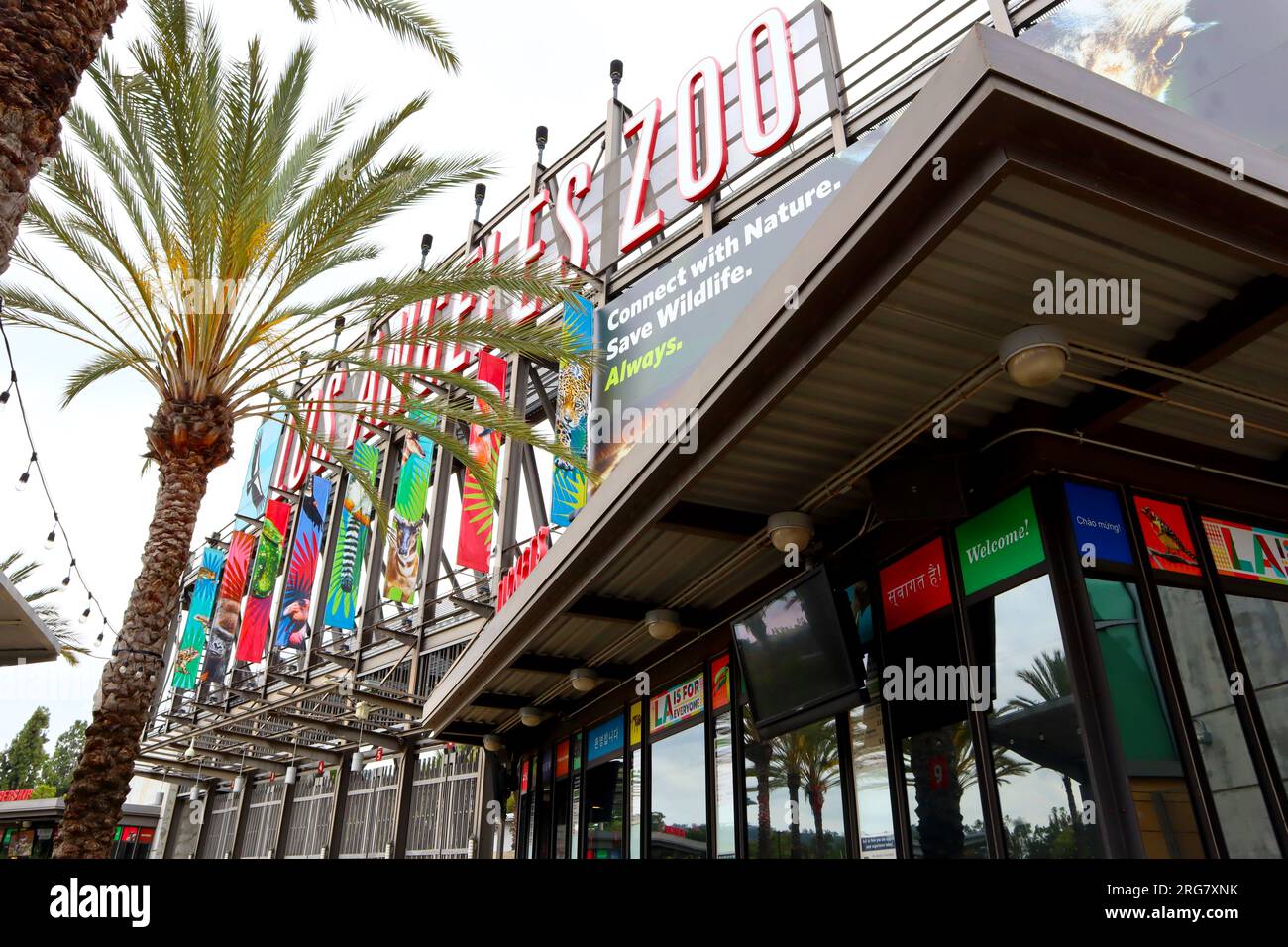 Los Angeles, California: The Los Angeles Zoo and Botanical Gardens at ...