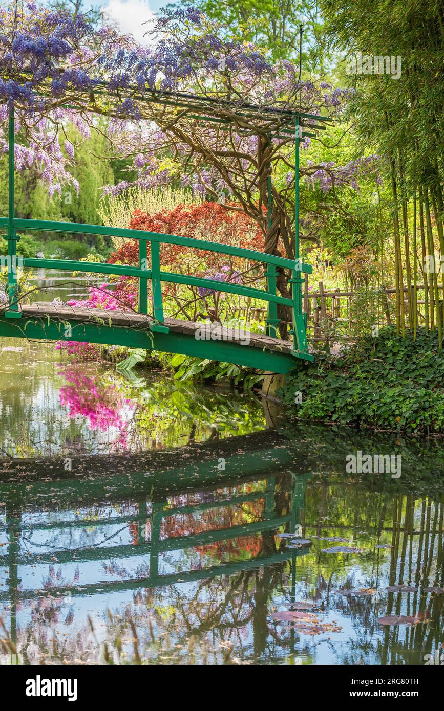 France Giverny Monet's garden spring May, green bridge and beautiful ...