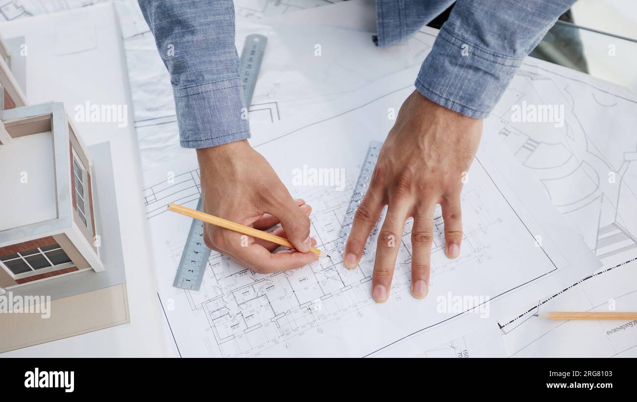 Engineer designs works according to drawings and collaborates in ...