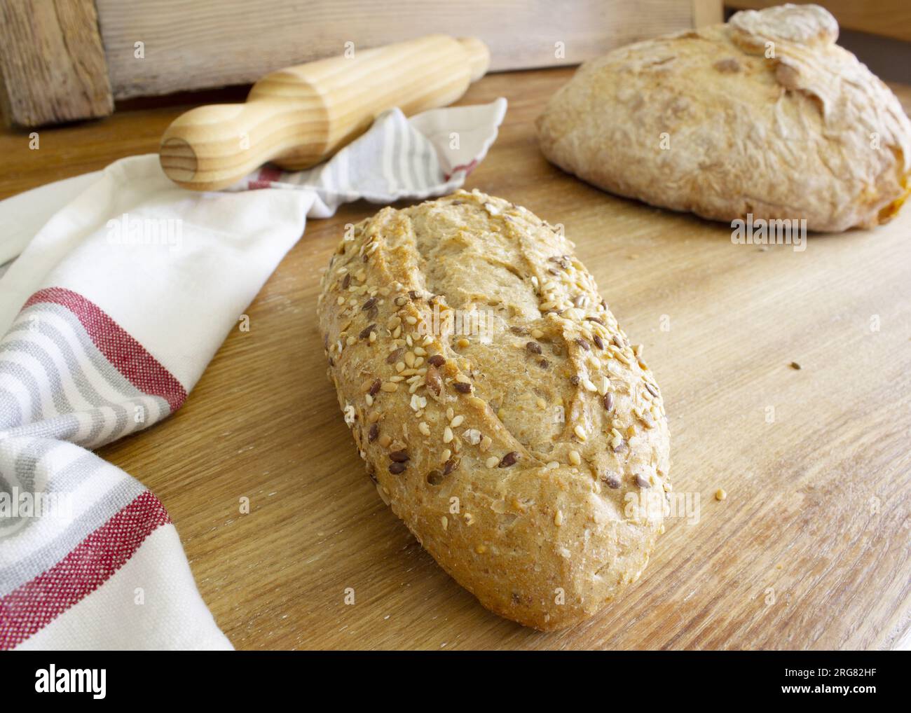 French cuisine covered table hi-res stock photography and images - Alamy