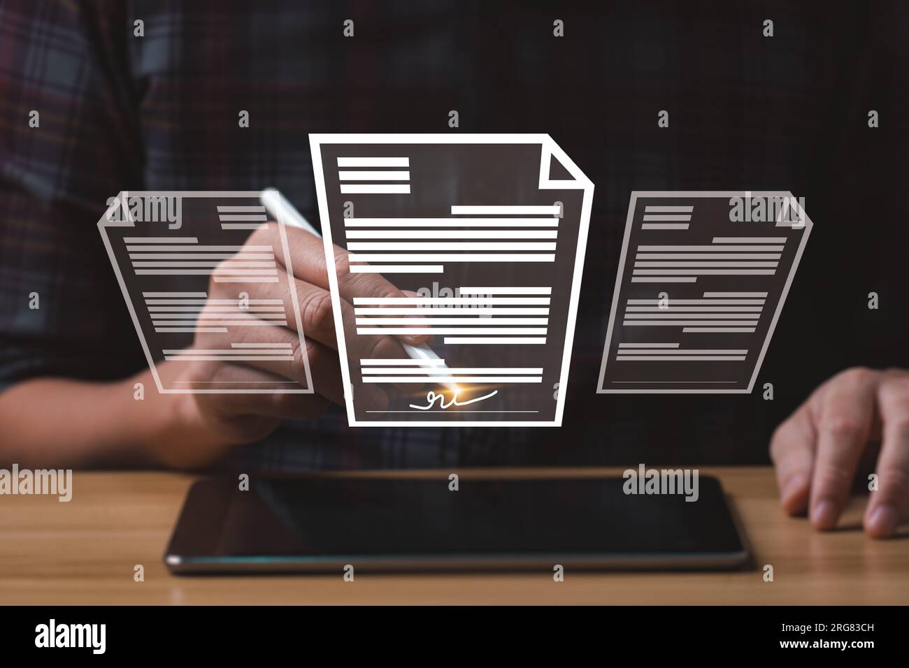 Electronic certificate hi-res stock photography and images - Alamy