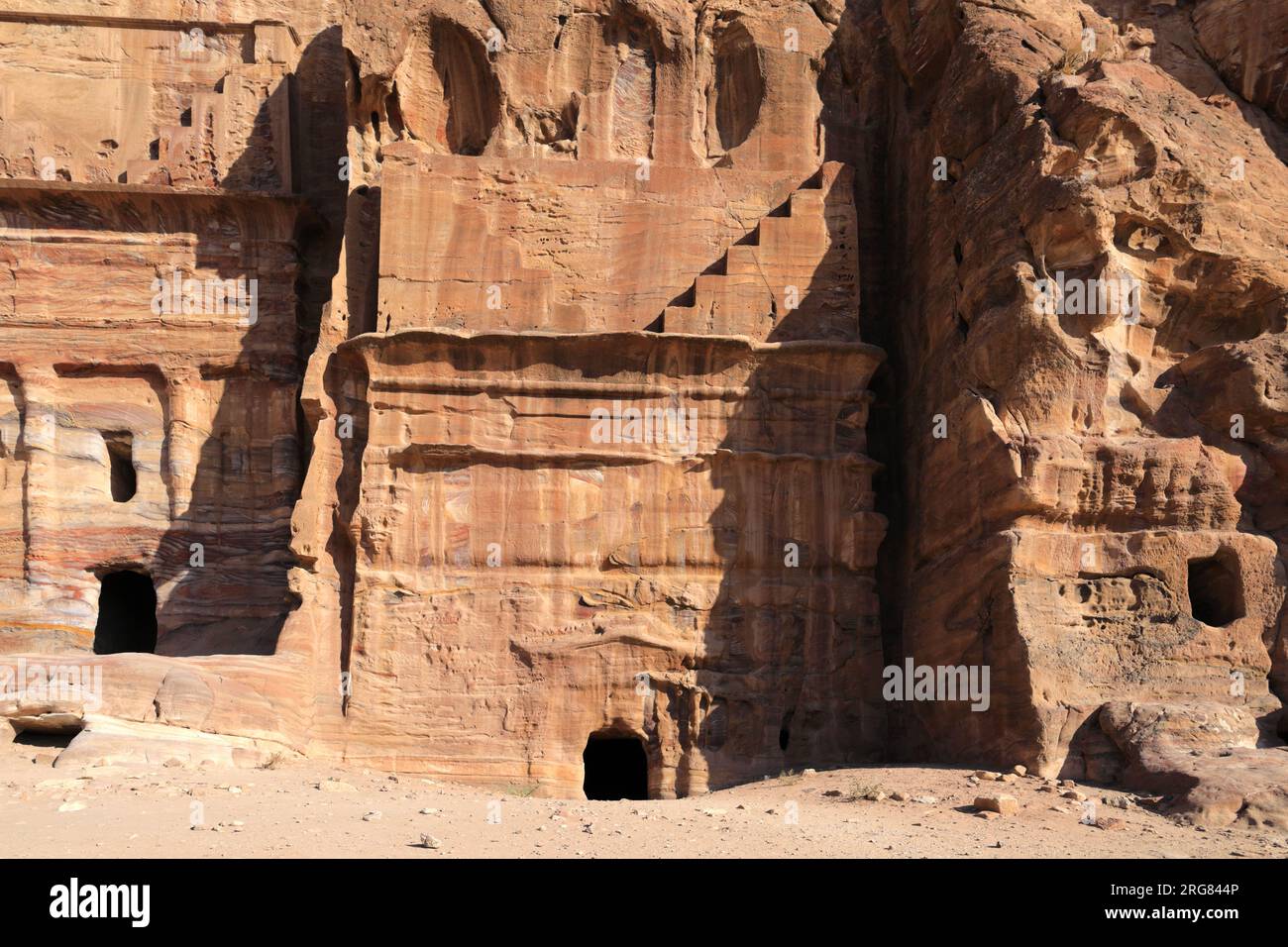 View of the Silk Tomb, Petra city, UNESCO World Heritage Site, Wadi ...