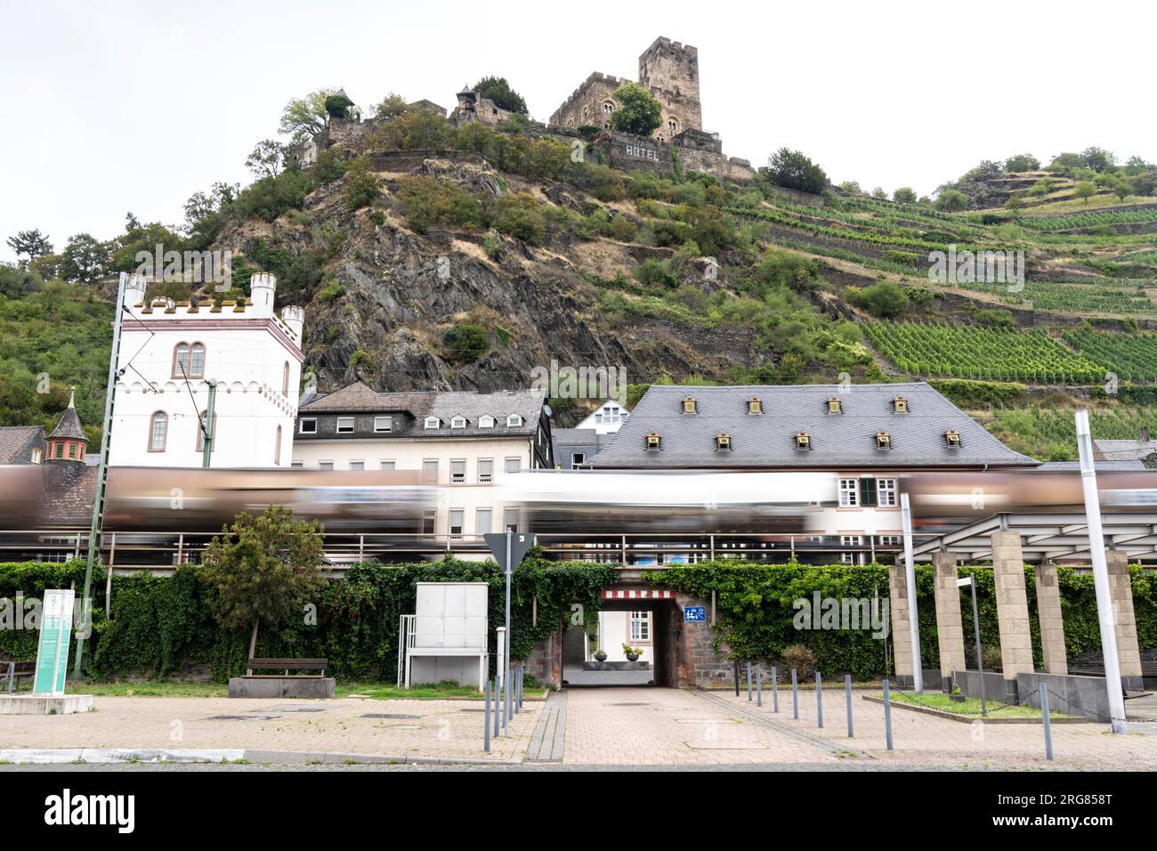 Upper Middle Rhine Valley, railway line on the right bank of the Rhine ...