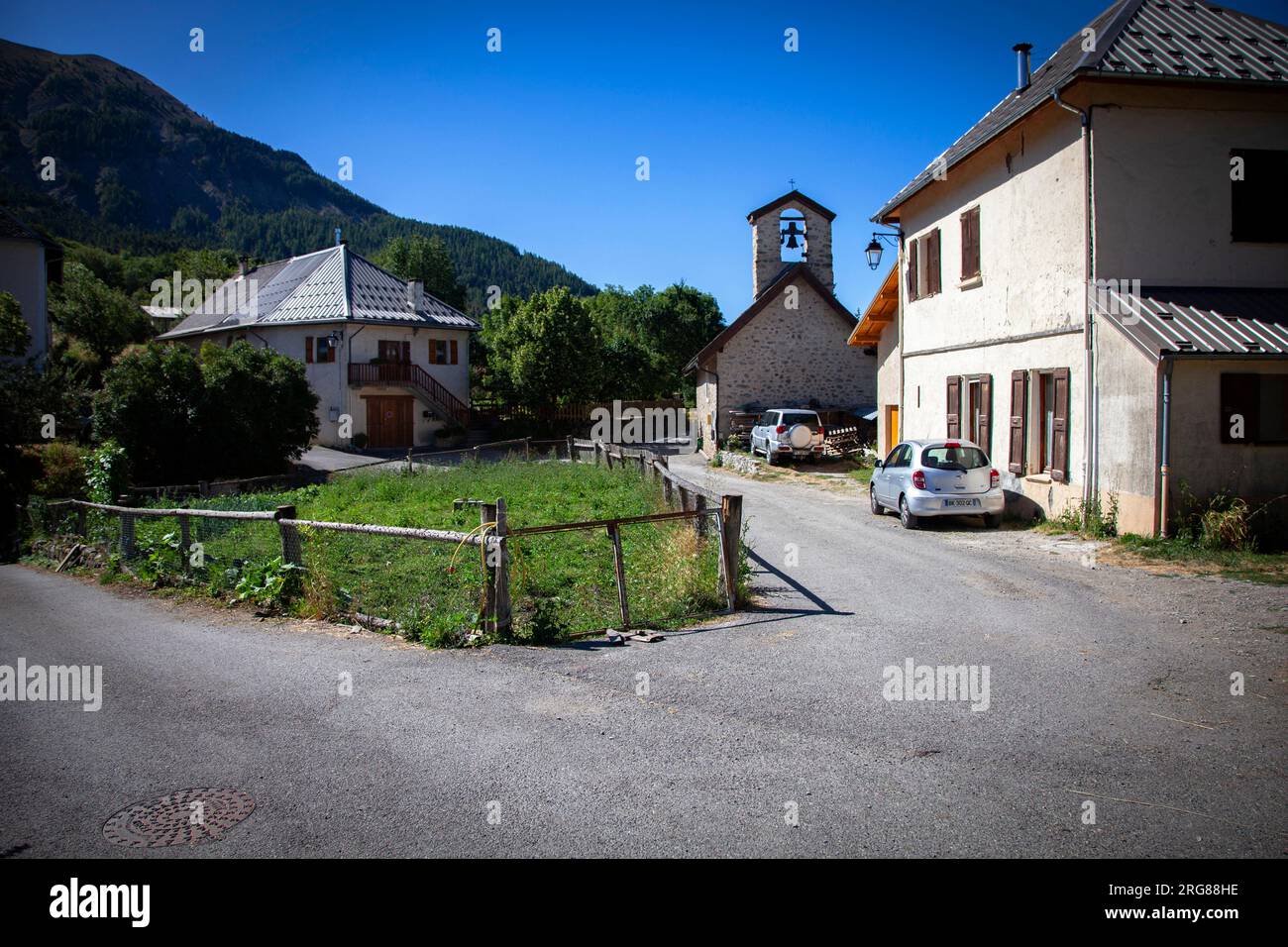 Haut Vernet, France. 08th Aug, 2023. The bottom of the street where ...