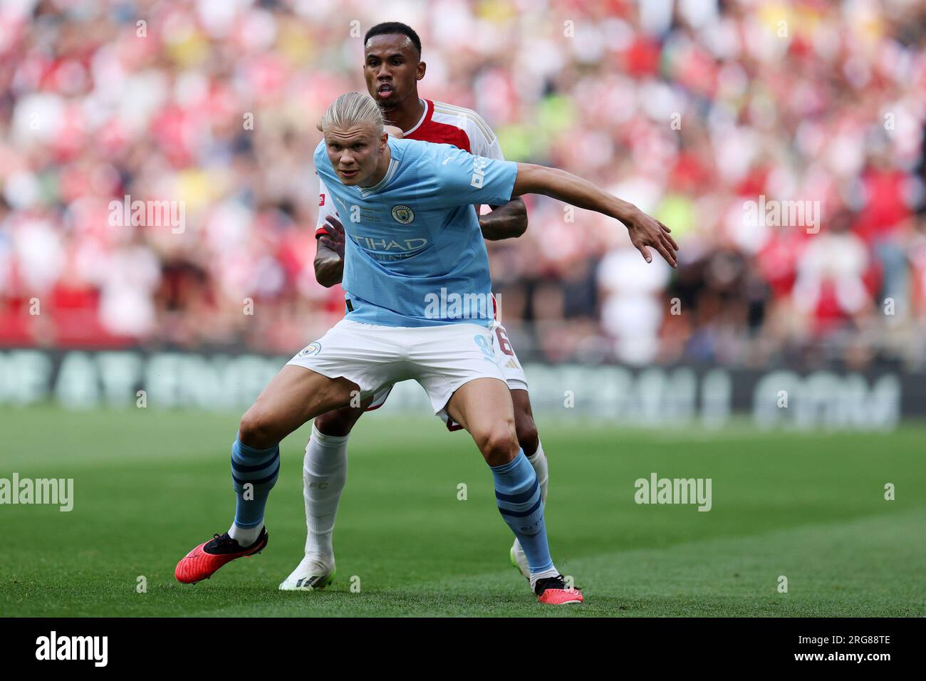 Haaland arsenal gabriel hi-res stock photography and images - Alamy