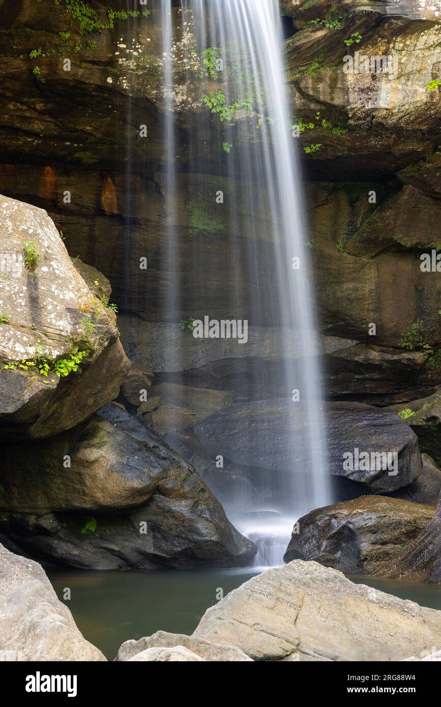 Eagle Falls - A waterfall on a side of a gorge Stock Photo - Alamy