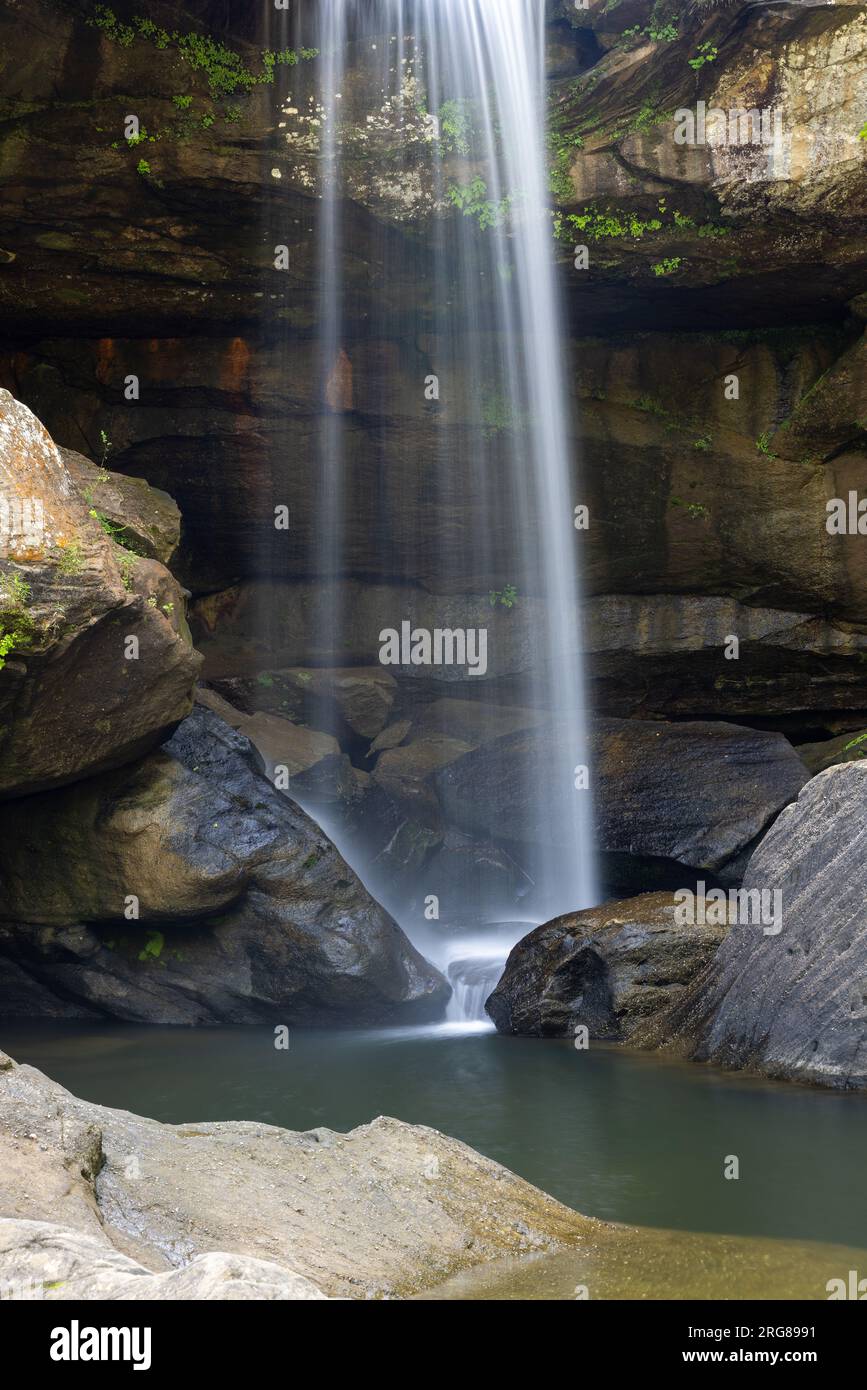 Eagle falls landscape hi-res stock photography and images - Alamy