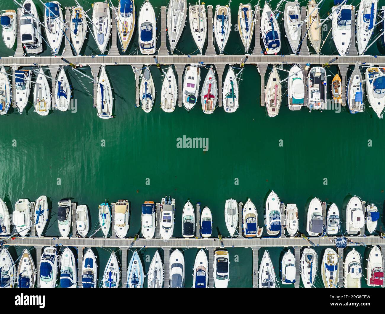 Yacht top view hi-res stock photography and images - Alamy