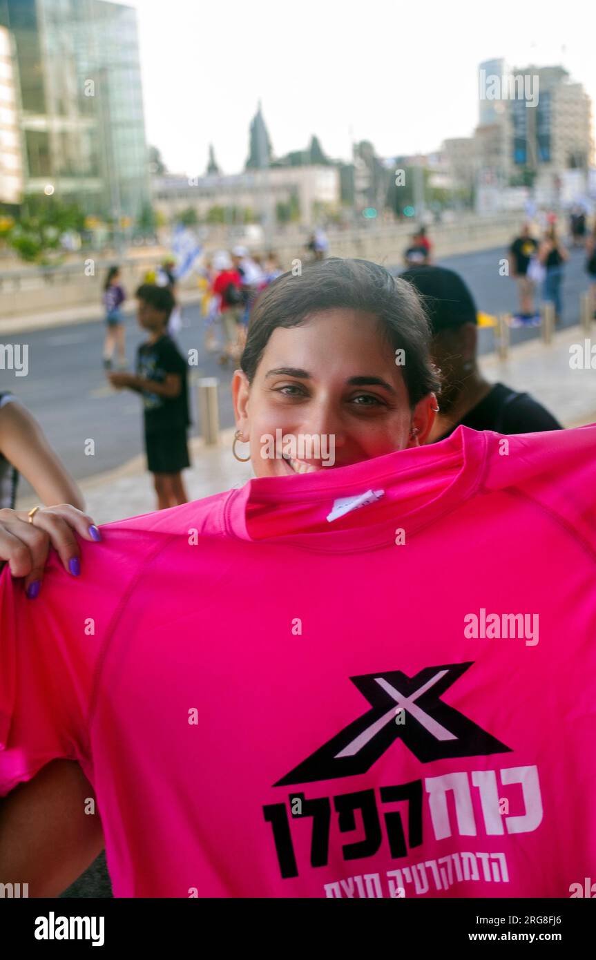 Anti dictatorship hi-res stock photography and images - Alamy